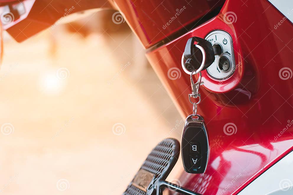 Motorcycle Key System, Lock and Start Via Remote, Modern Safety ...