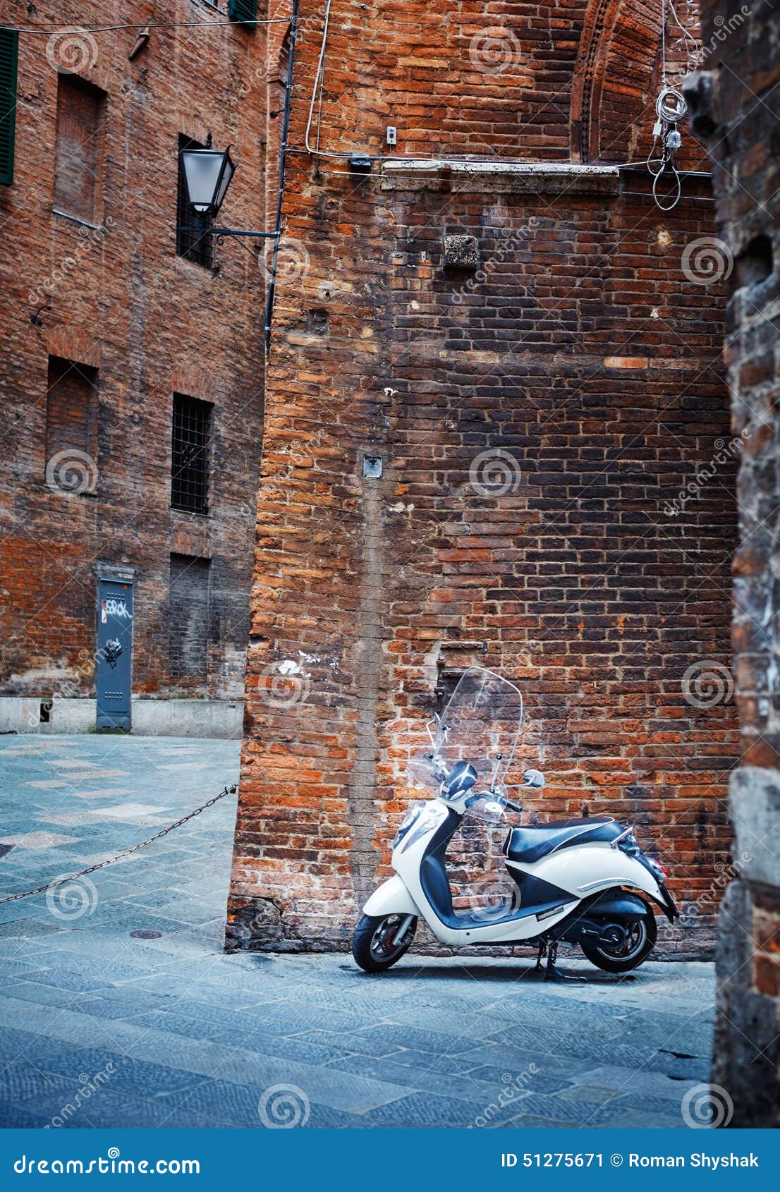 Motorcycle in an Old Alley of Siena Stock Image - Image of backgrounds ...