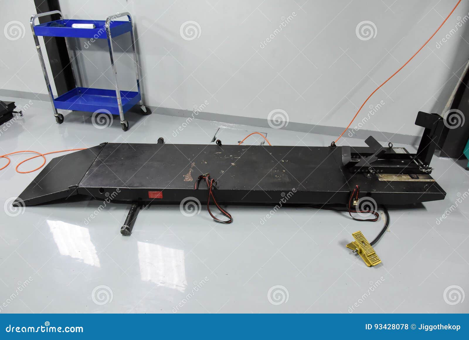 Motorcycle platform lift stock photo. Image of blue, closeup - 93428078