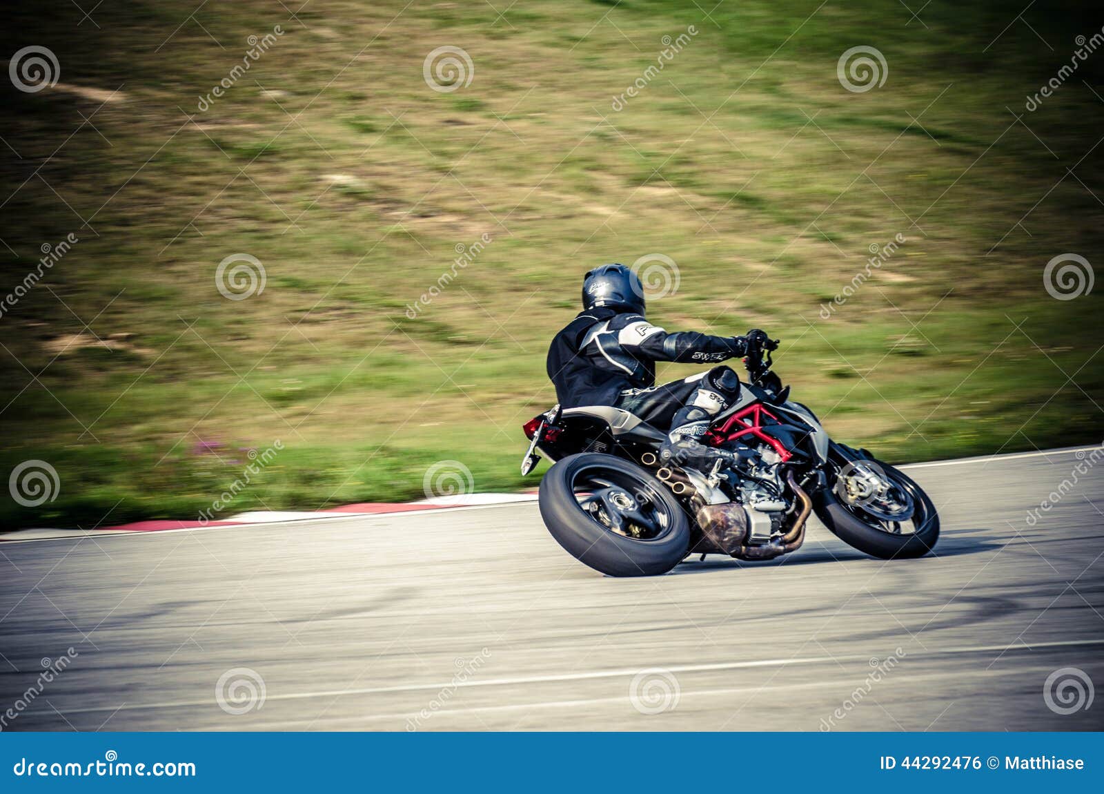 Motorcycle race editorial photo. Image of performance - 44292476
