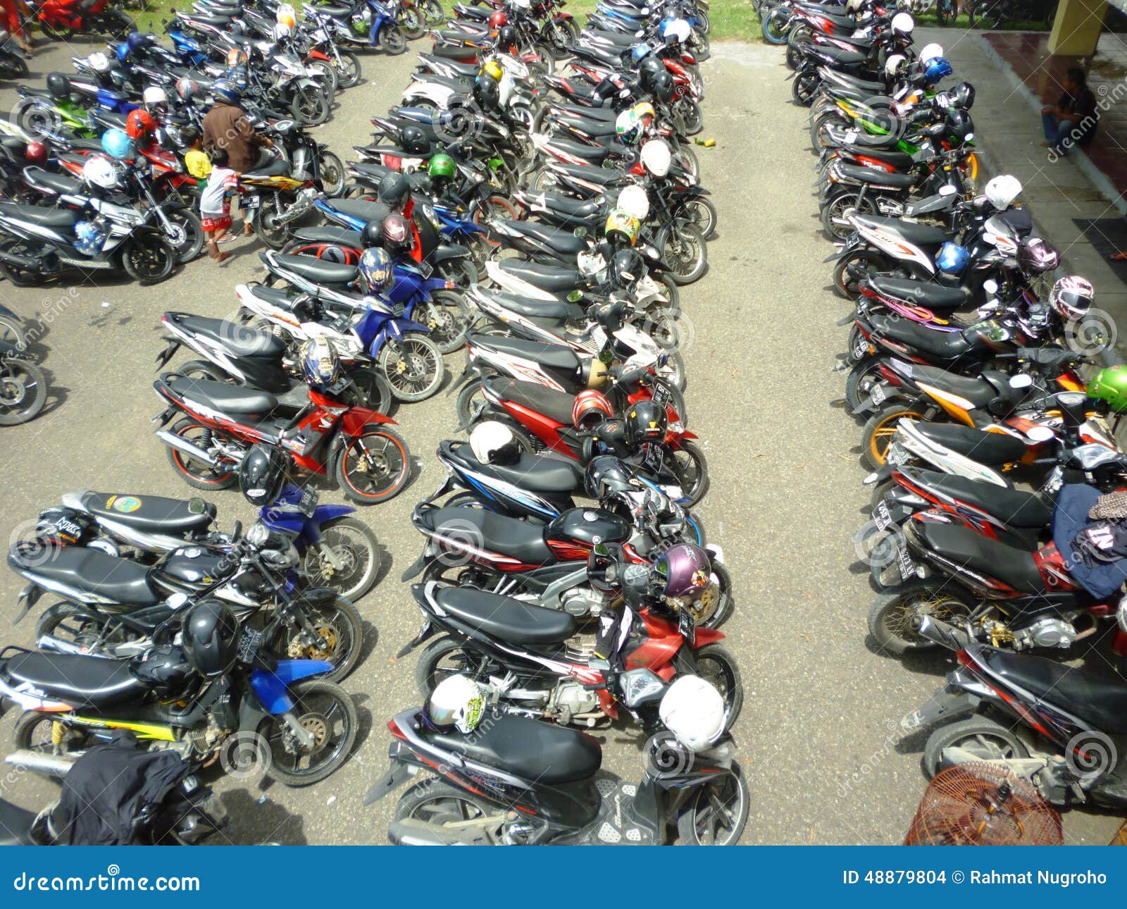 Motorcycles parked editorial stock image. Image of motorcycle - 48879804