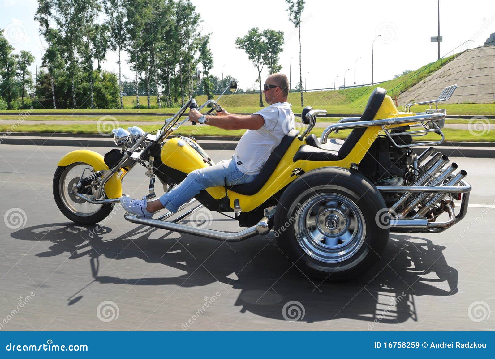 Motorcycliston a Powerful Three-wheeled Motorcycle Editorial Stock ...