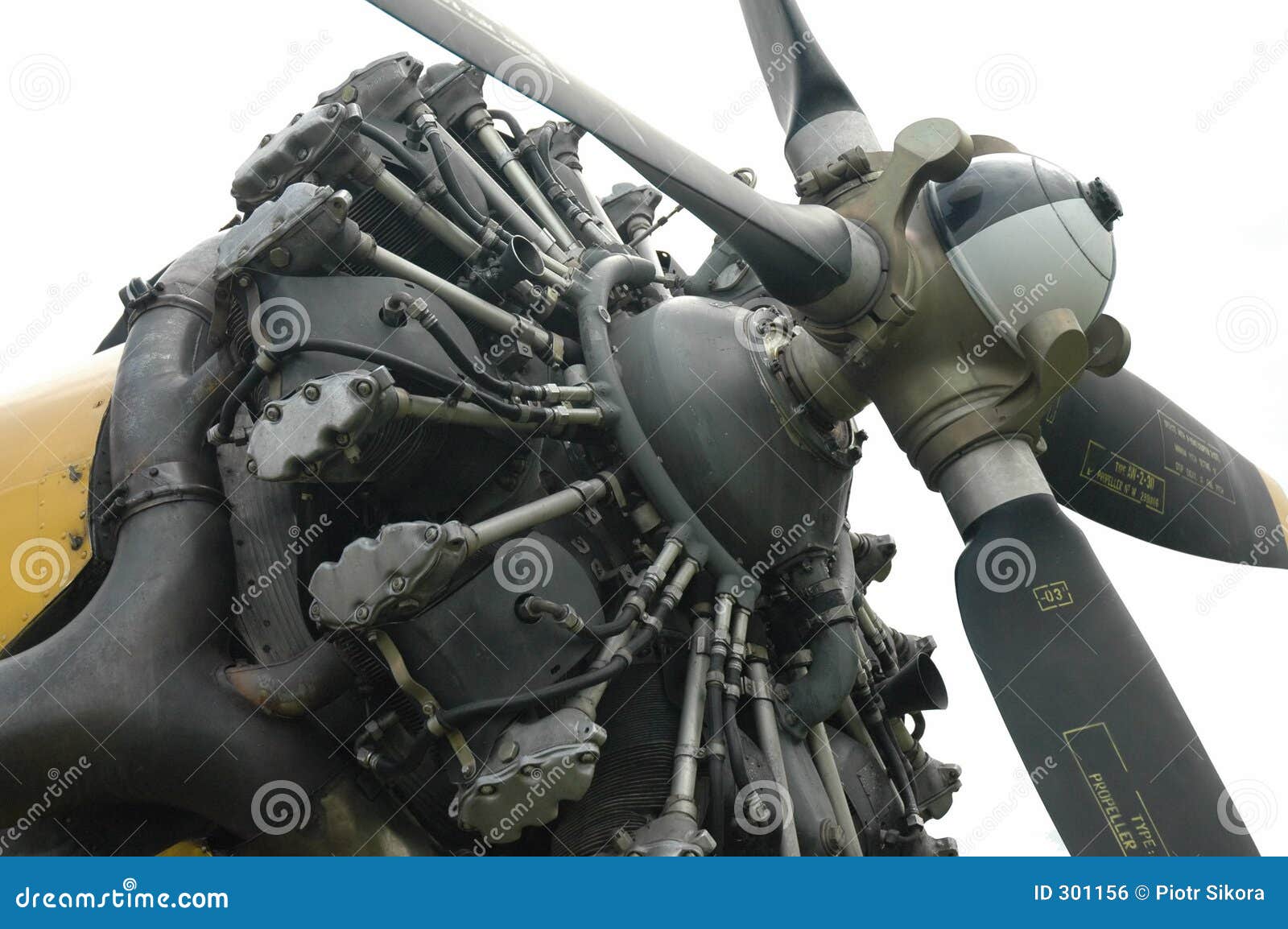 Motore Dell'aereo Potente, Isolato Fotografia Stock - Immagine di ...