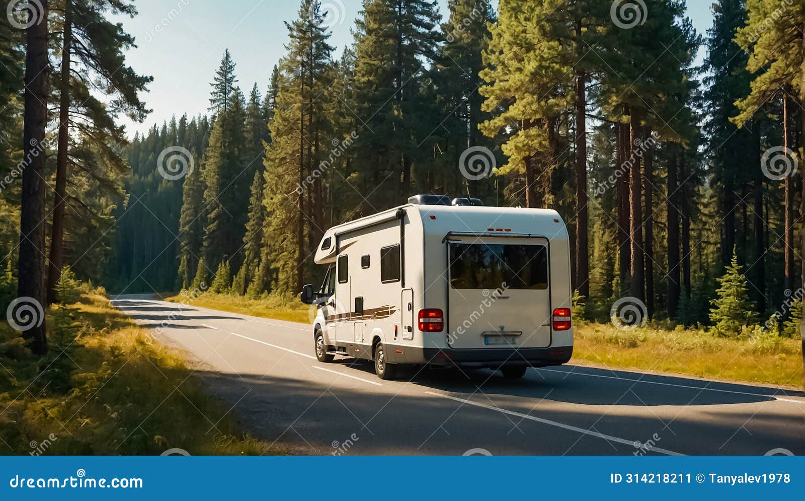 Motorhome Car Driving Down the Road Stock Illustration - Illustration ...