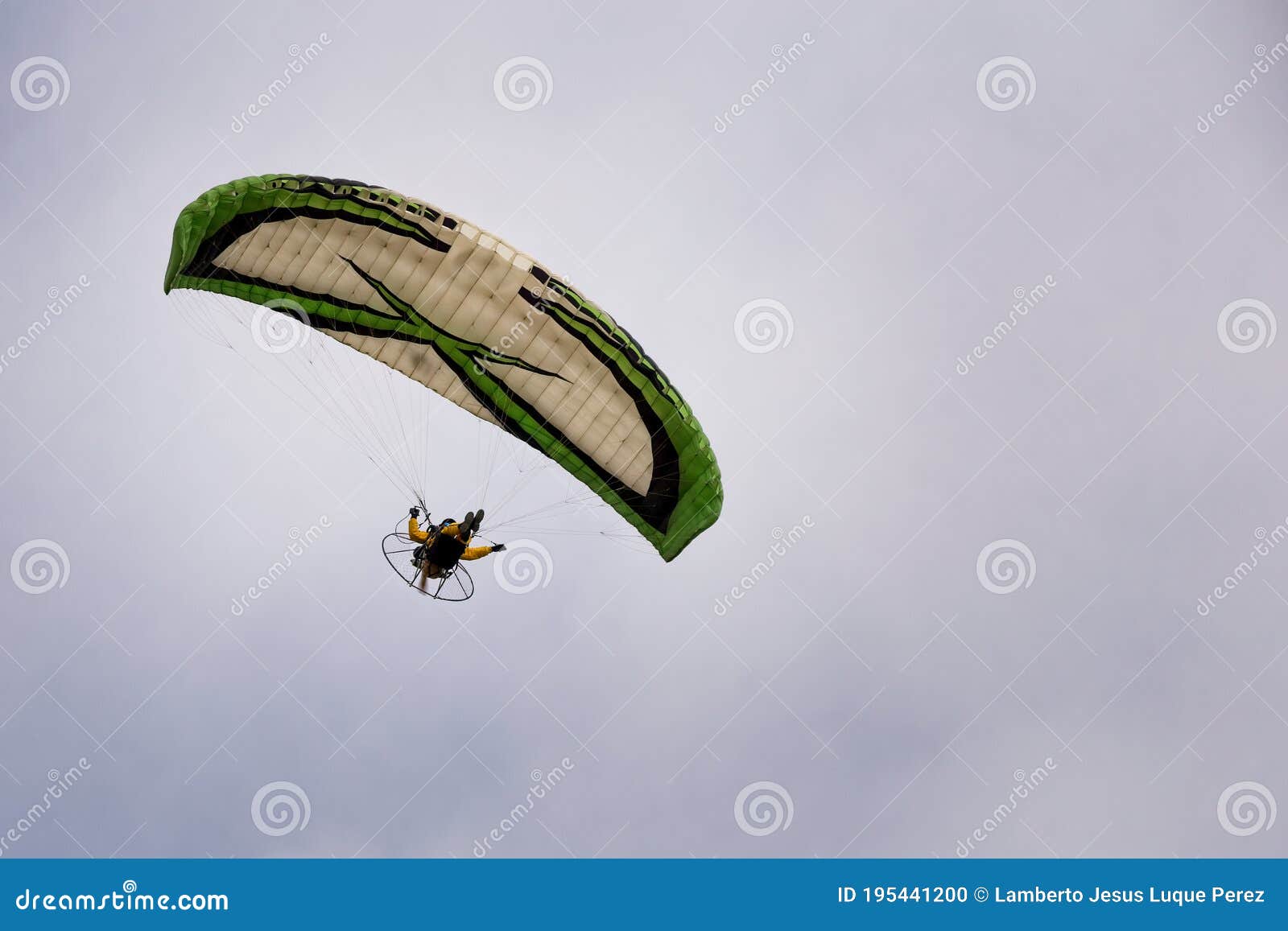 Motorized Paraglider Flying through the Sky Editorial Image - Image of ...