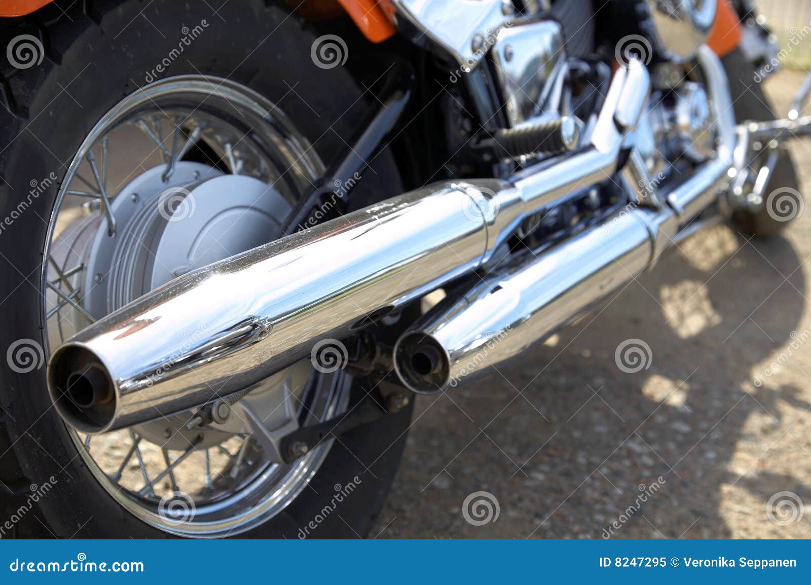Motorrad-Auspuff stockbild. Bild von teil, betriebsart - 8247295