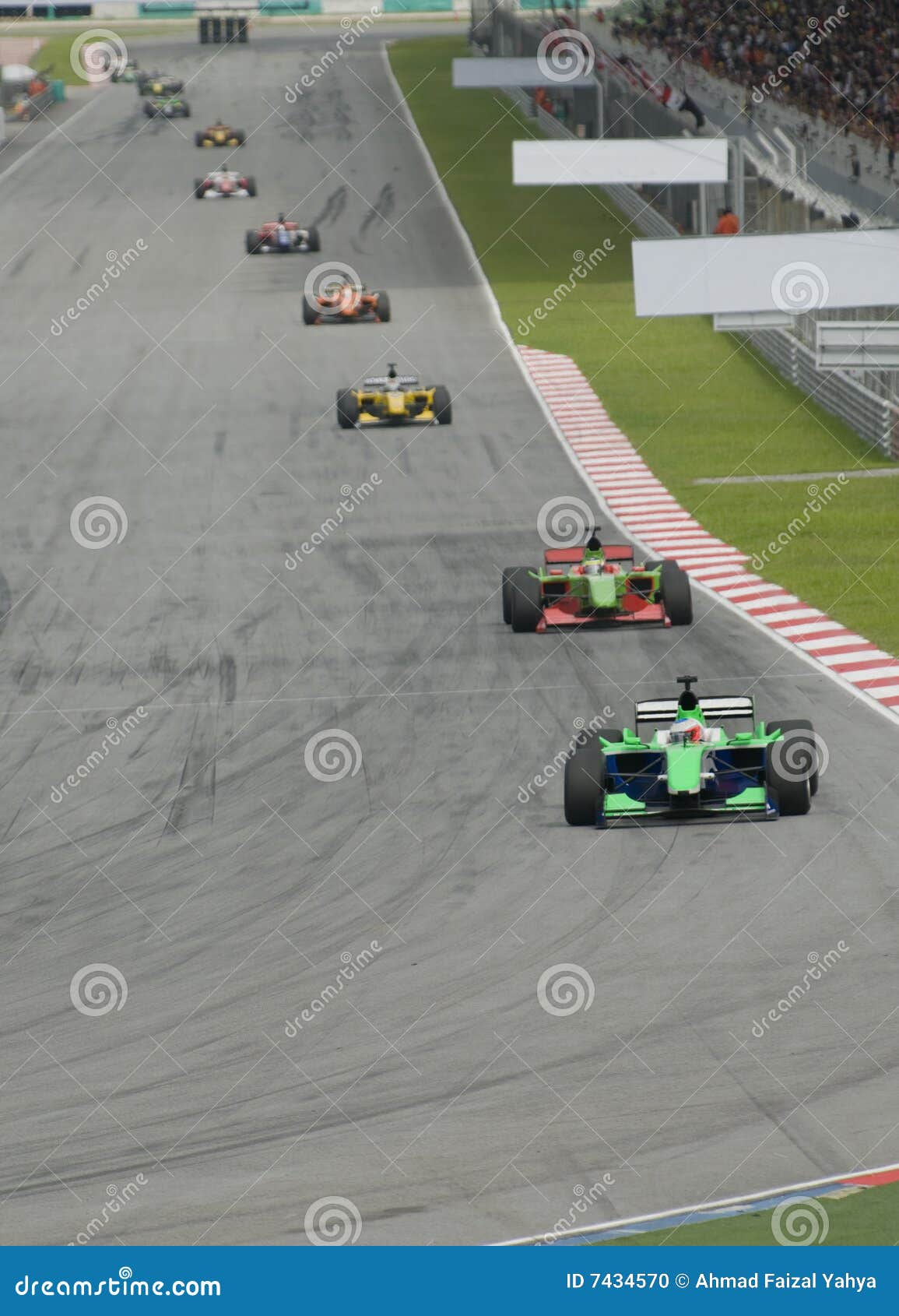 Motorsport Autorennen stockfoto. Bild von motor, spur - 7434570