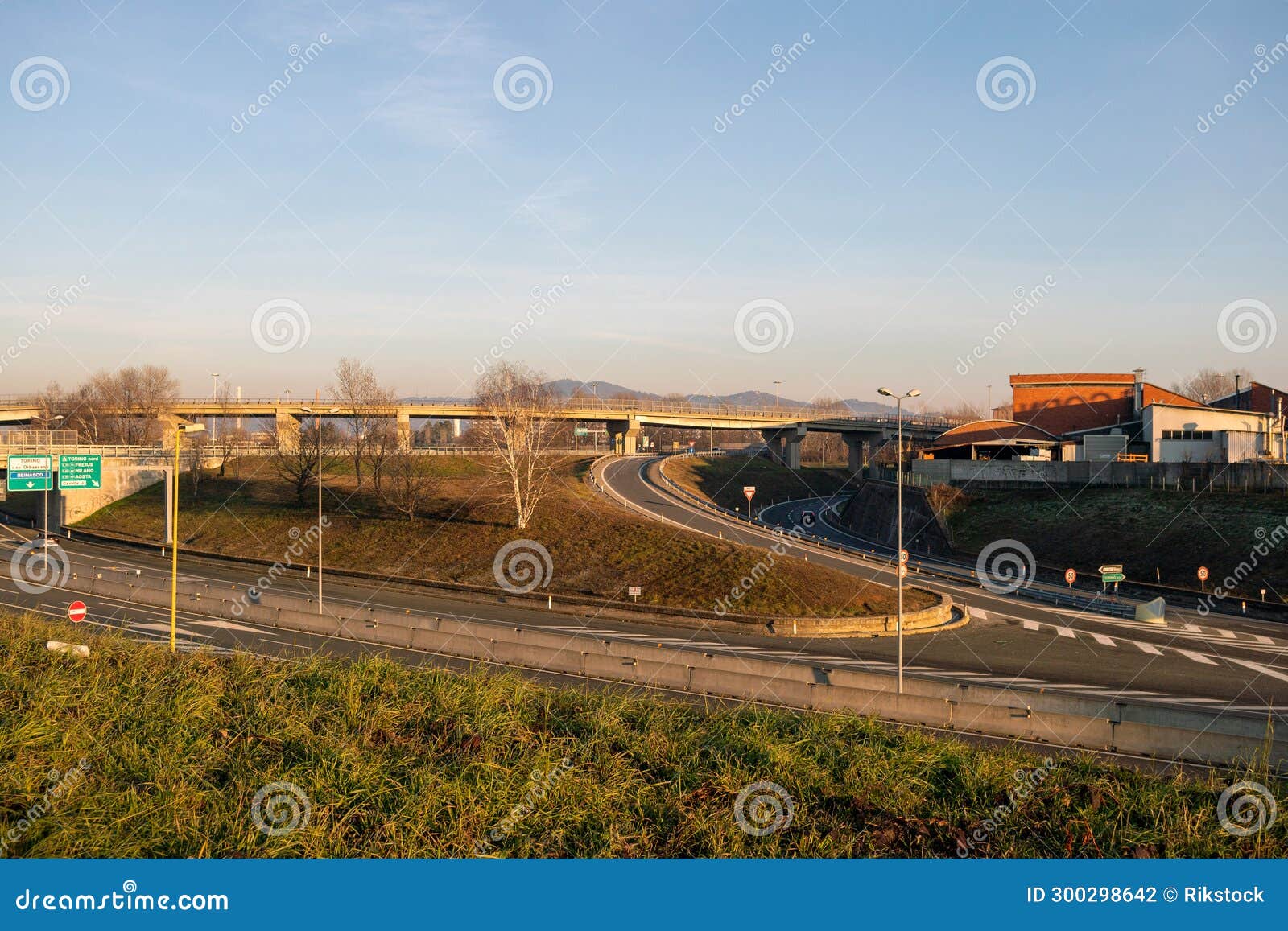 Highway with Overpass Architectural Structures in Concrete that ...