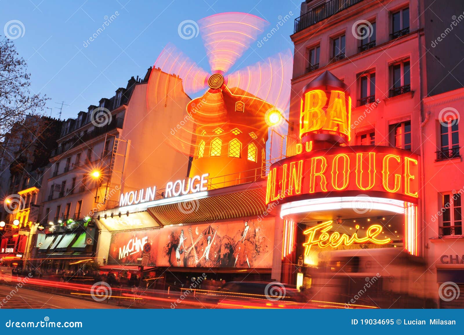 Moulin Rouge editorial image. Image of landmark, closeup - 19034695