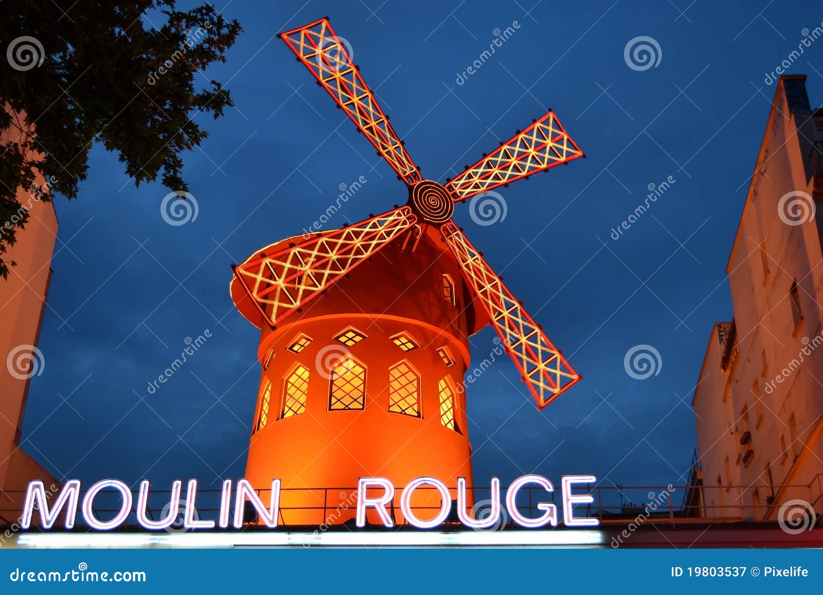 Moulin Rouge Girl On Gold Background Royalty-Free Stock Photography ...