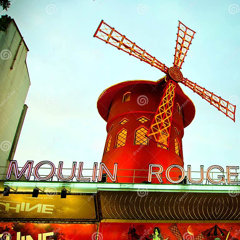 Moulin rouge editorial photography. Image of city, performance - 46756542