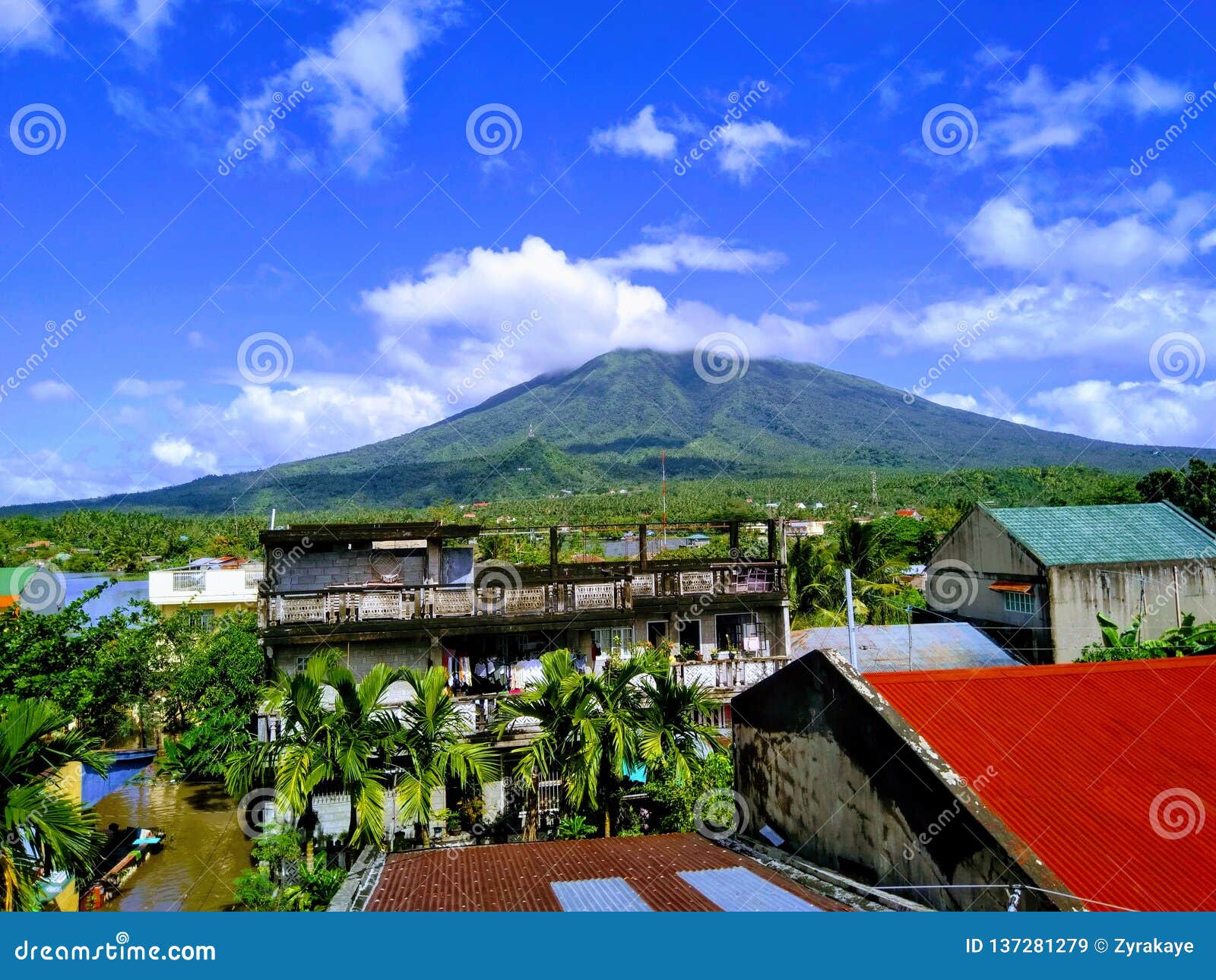 Mount Asog editorial stock image. Image of mount, scenic - 137281279