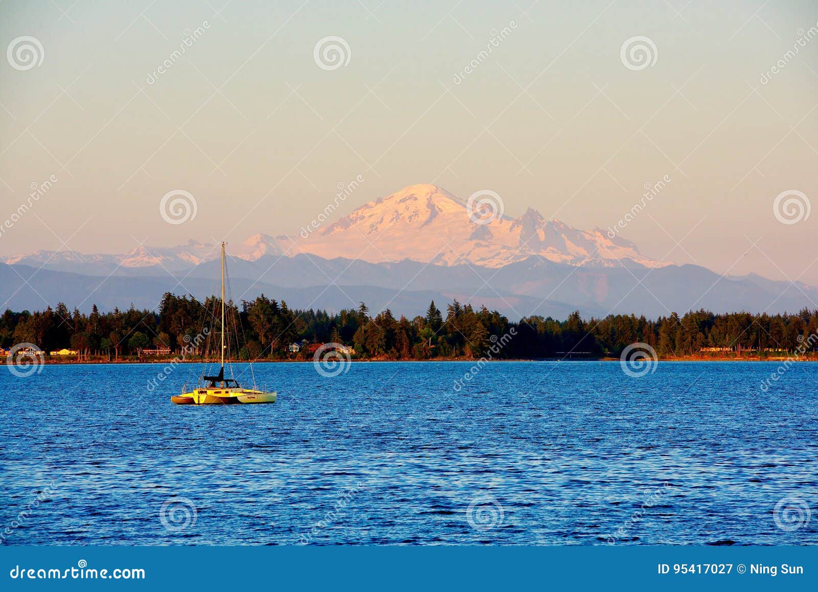 Mount Baker at Sunset stock image. Image of baker, semiahmoo - 95417027