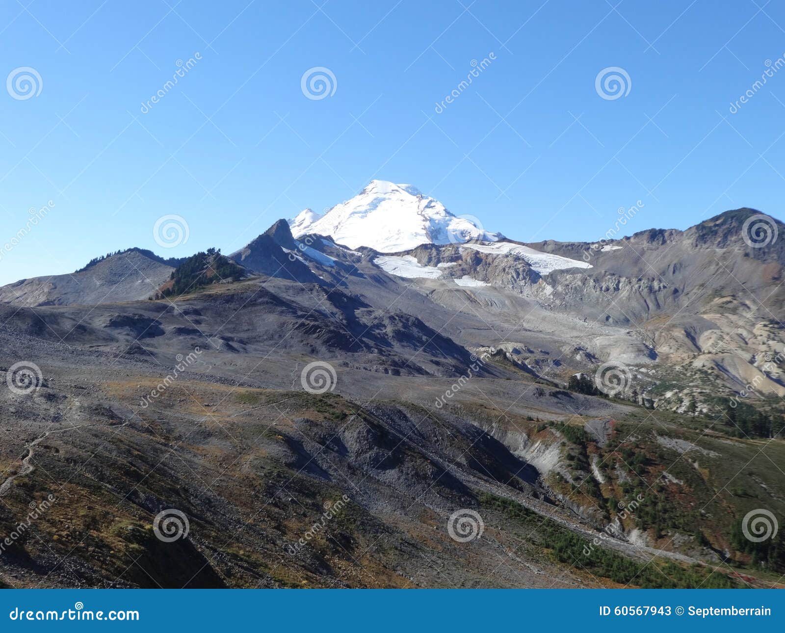 Mount Baker Wilderness in Fall Stock Image - Image of cliff, fall: 60567943