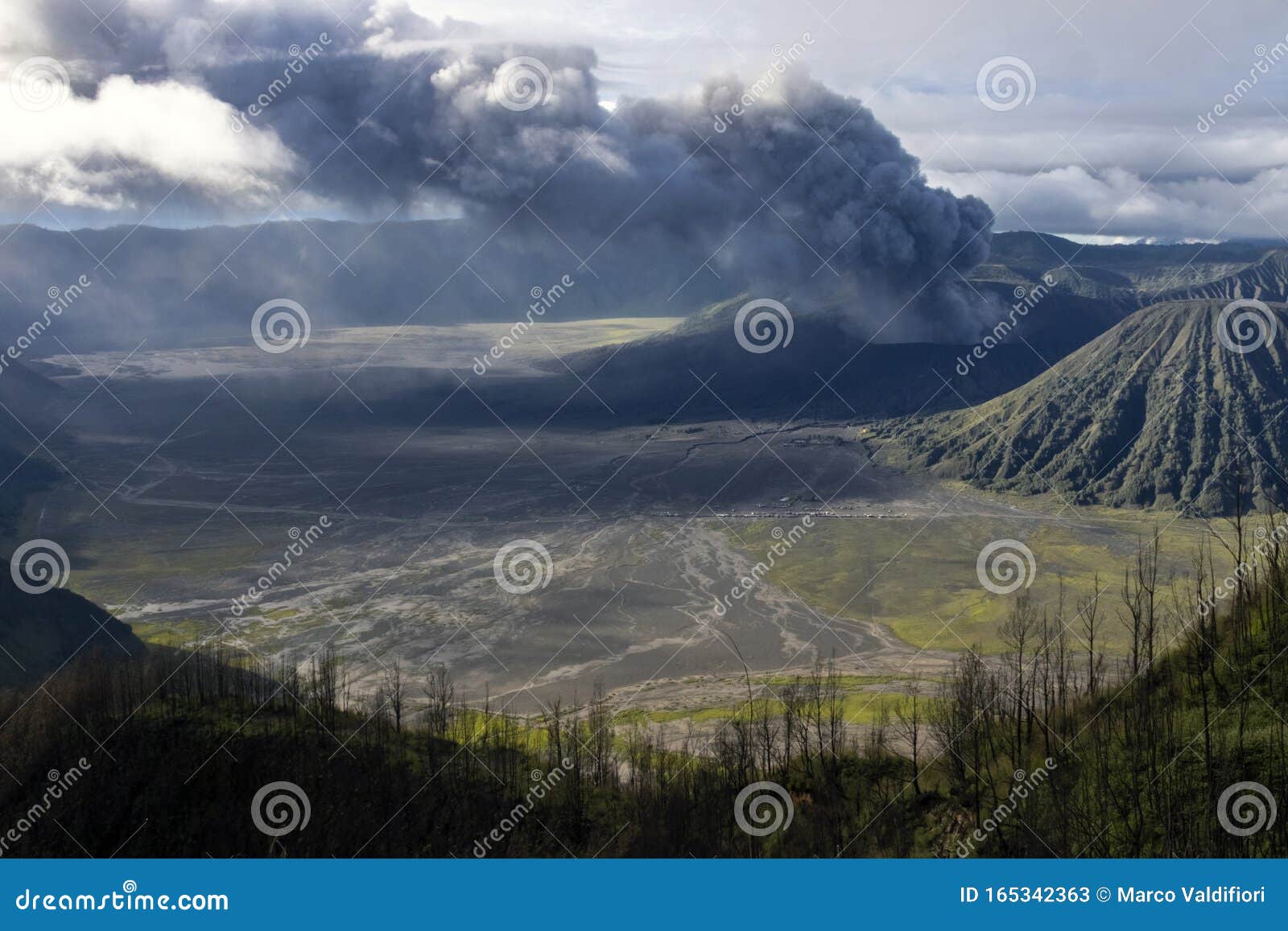 Mount Bromo Volcano Eruption Stock Image - Image of cloudscape ...