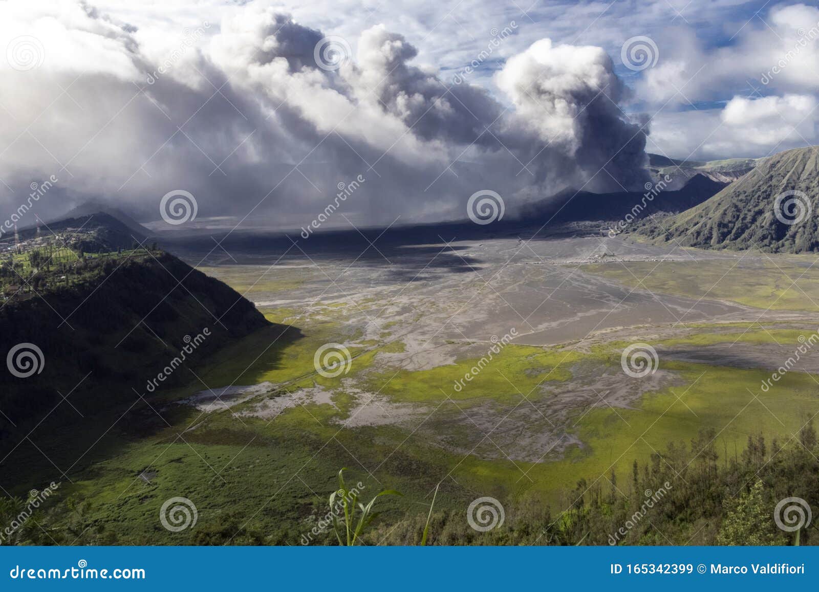Mount Bromo Volcano Eruption Stock Image - Image of caldera, cloudscape ...