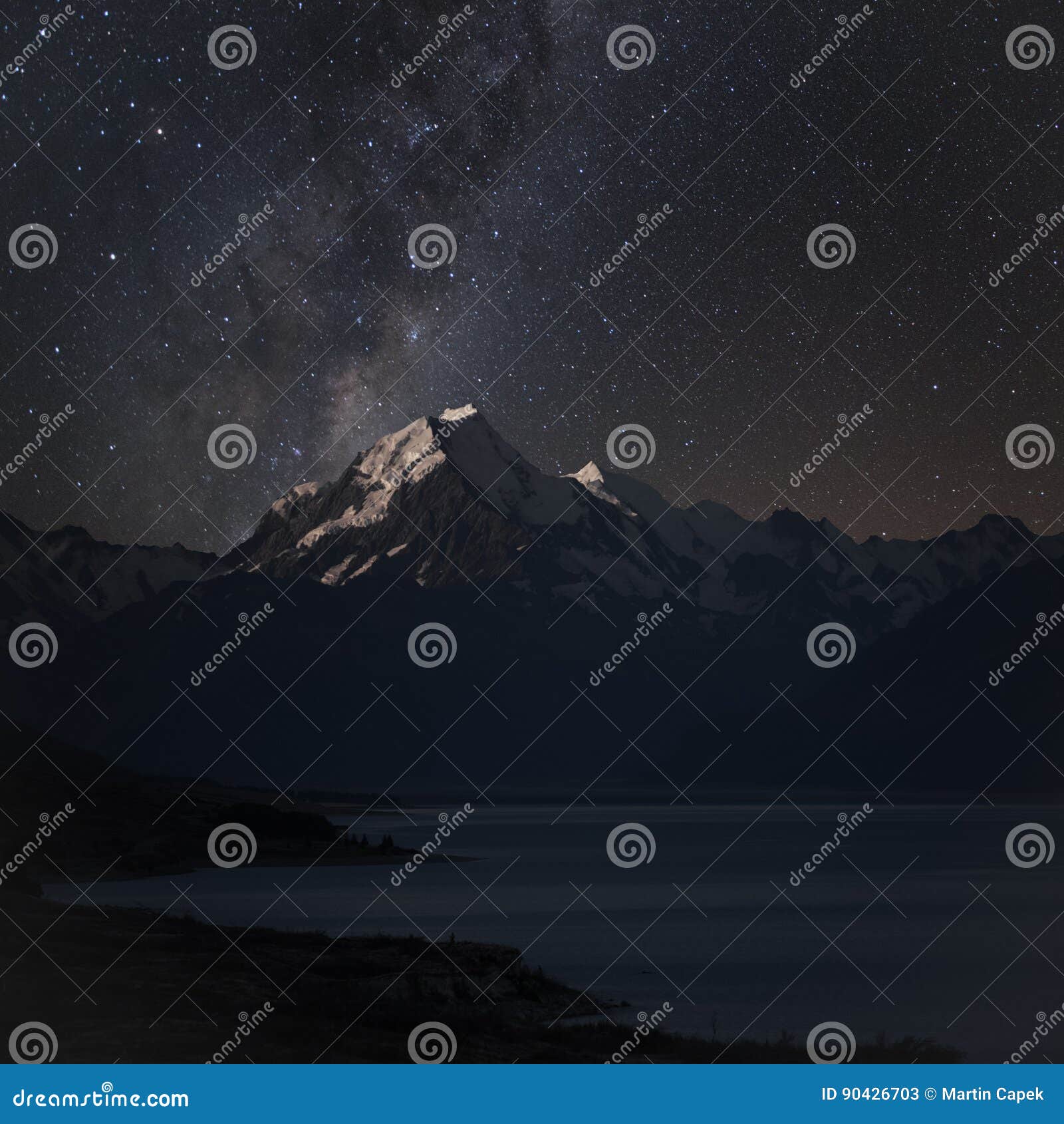 Mount Cook at night stock image. Image of cosmic, dark - 90426703