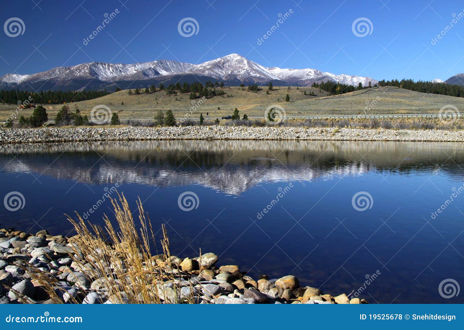 Mount Elbert stock photo. Image of elbert, mountains - 19525678