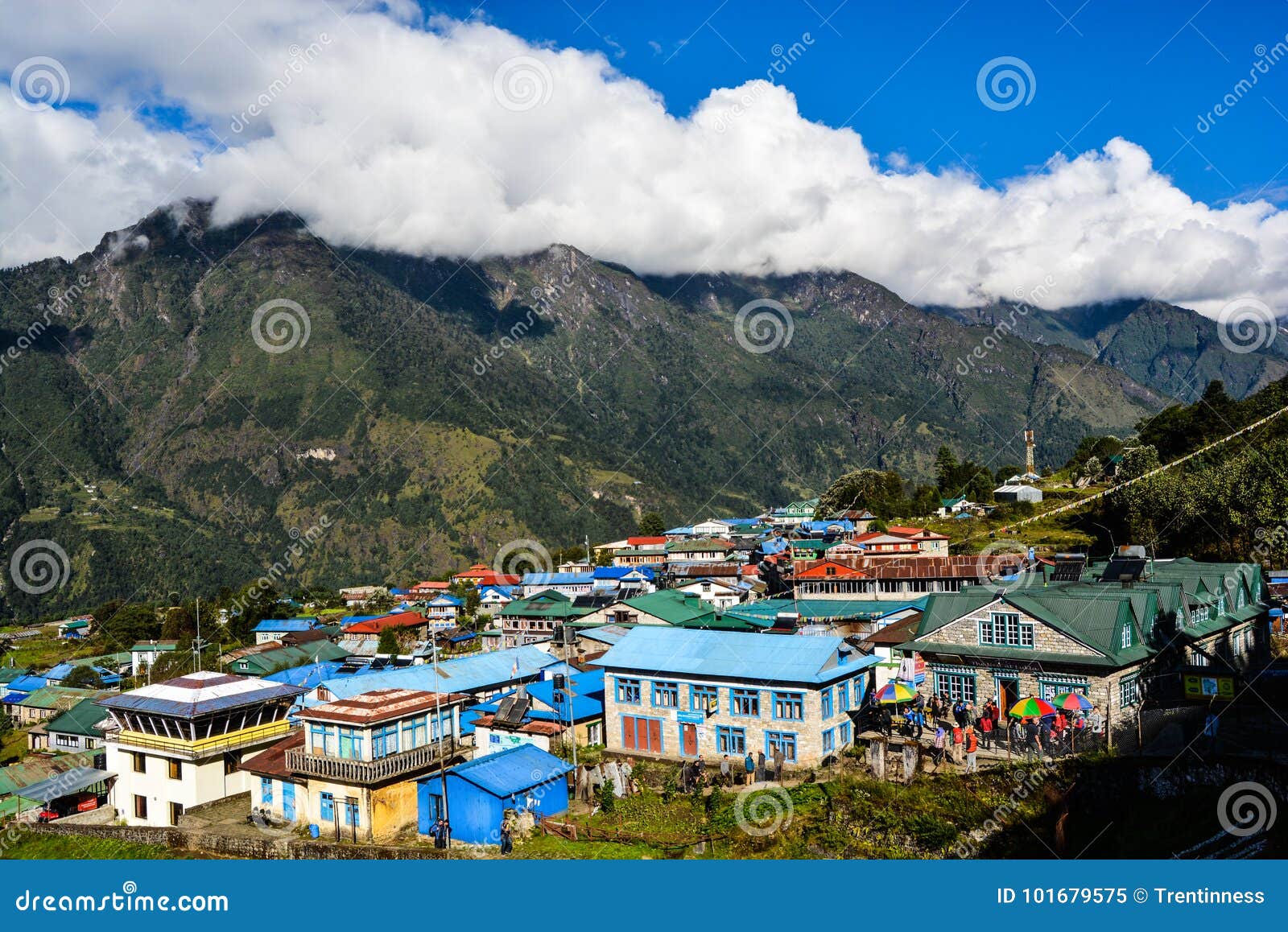 Mount Everest and Kathmandu Editorial Image - Image of city, nepal ...