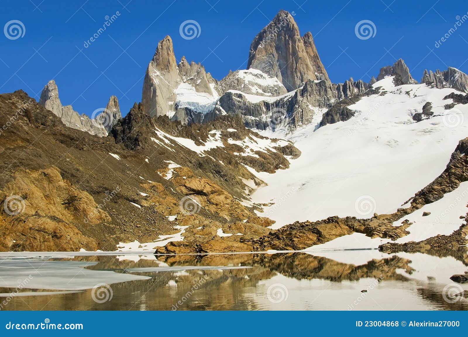 Mount Fitz Roy, Patagonia Argentina Stock Photo - Image of torre, andes ...