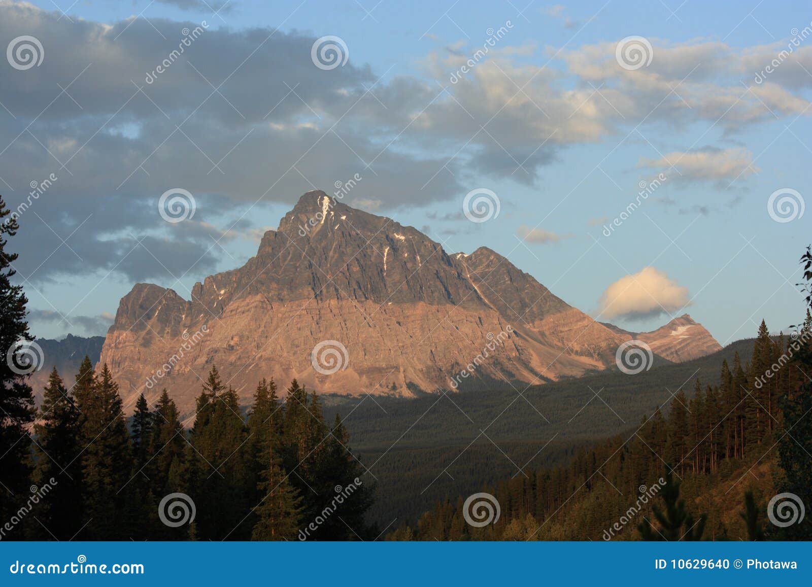 Mount Fitzwilliam stock photo. Image of park, tone, rockies - 10629640