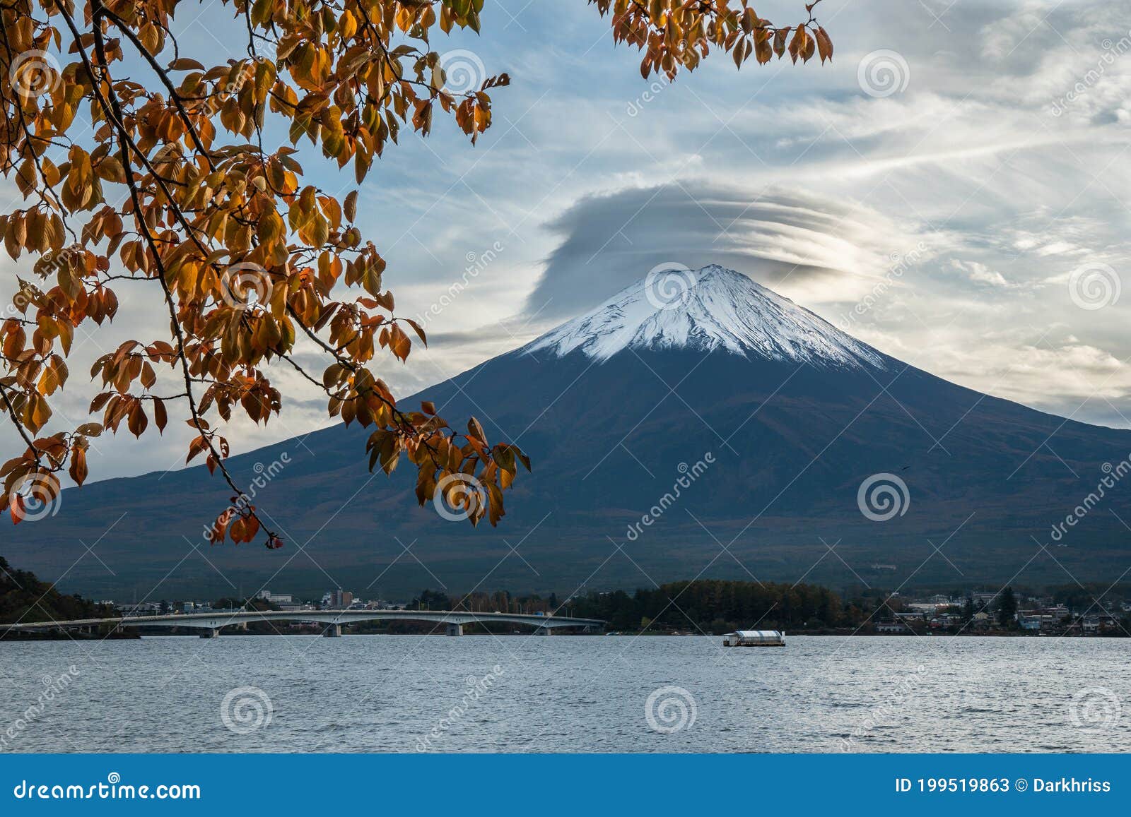 Mount Fuji on a fall day stock image. Image of maple - 199519863