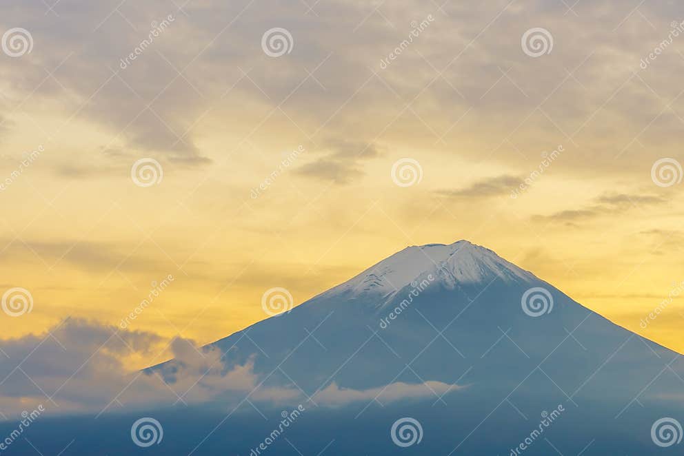 .Mount Fuji sunset, Japan stock image. Image of culture - 75879389