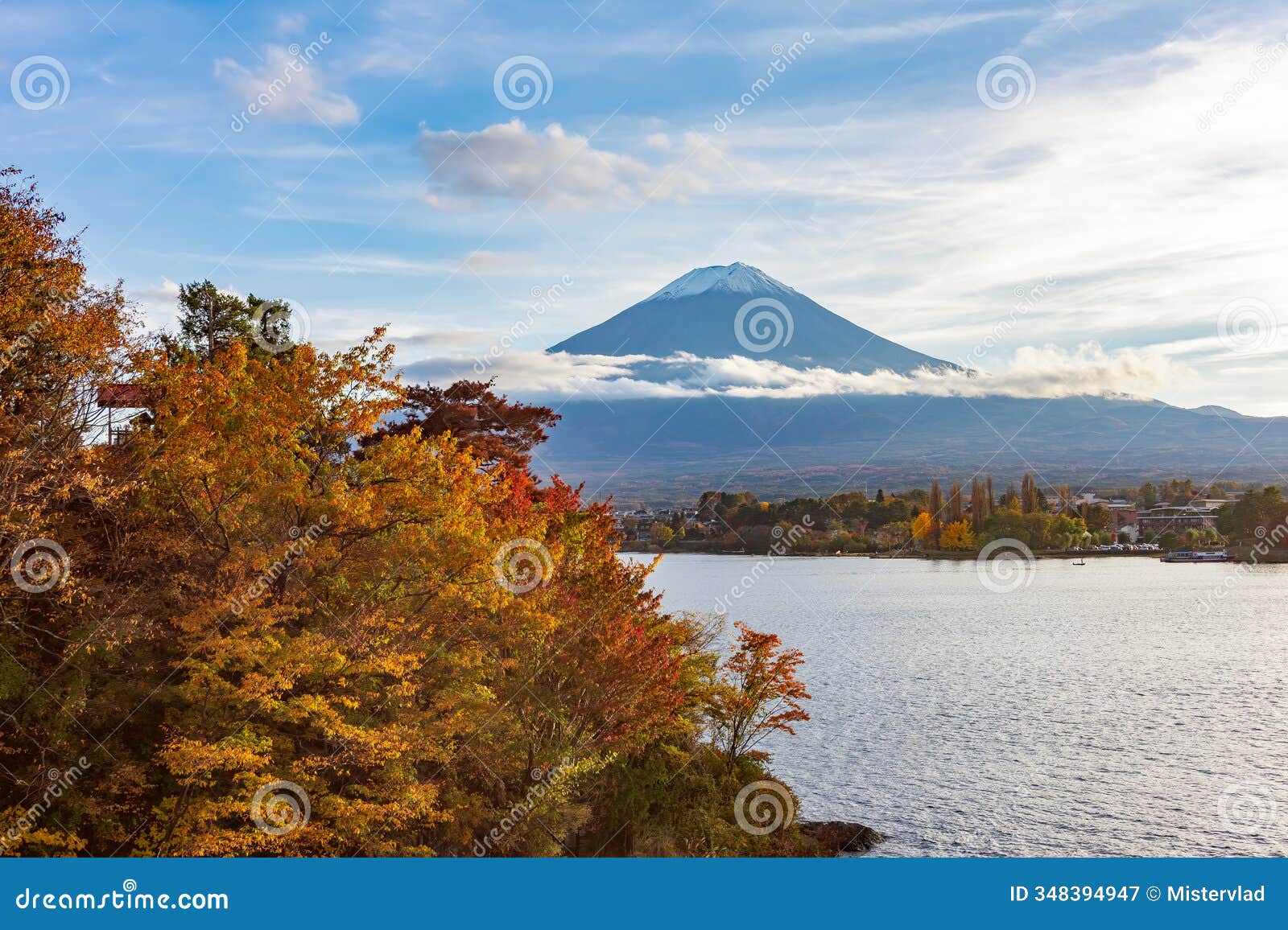 Mount Fuji - Symbol of Japan in Autumn Stock Illustration ...