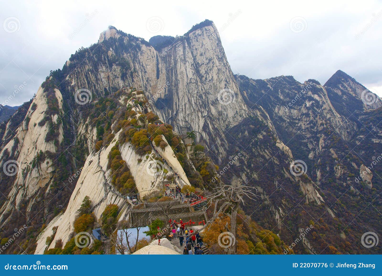 Mount Hua stock photo. Image of chinese, ridge, fall - 22070776