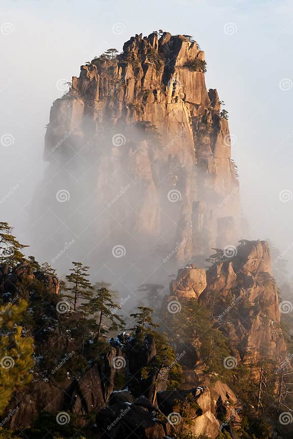 Mount Huang, China stock image. Image of design, beauty - 22729677