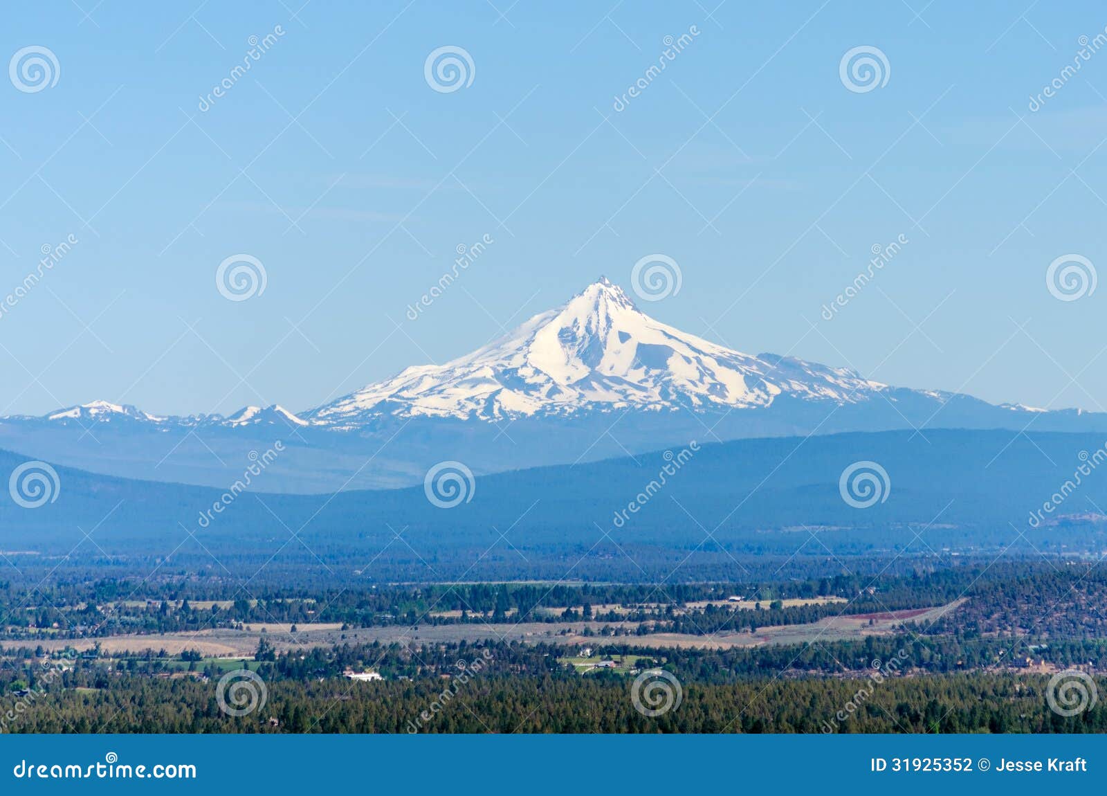 Mount Jefferson stock photo. Image of blue, mountains - 31925352