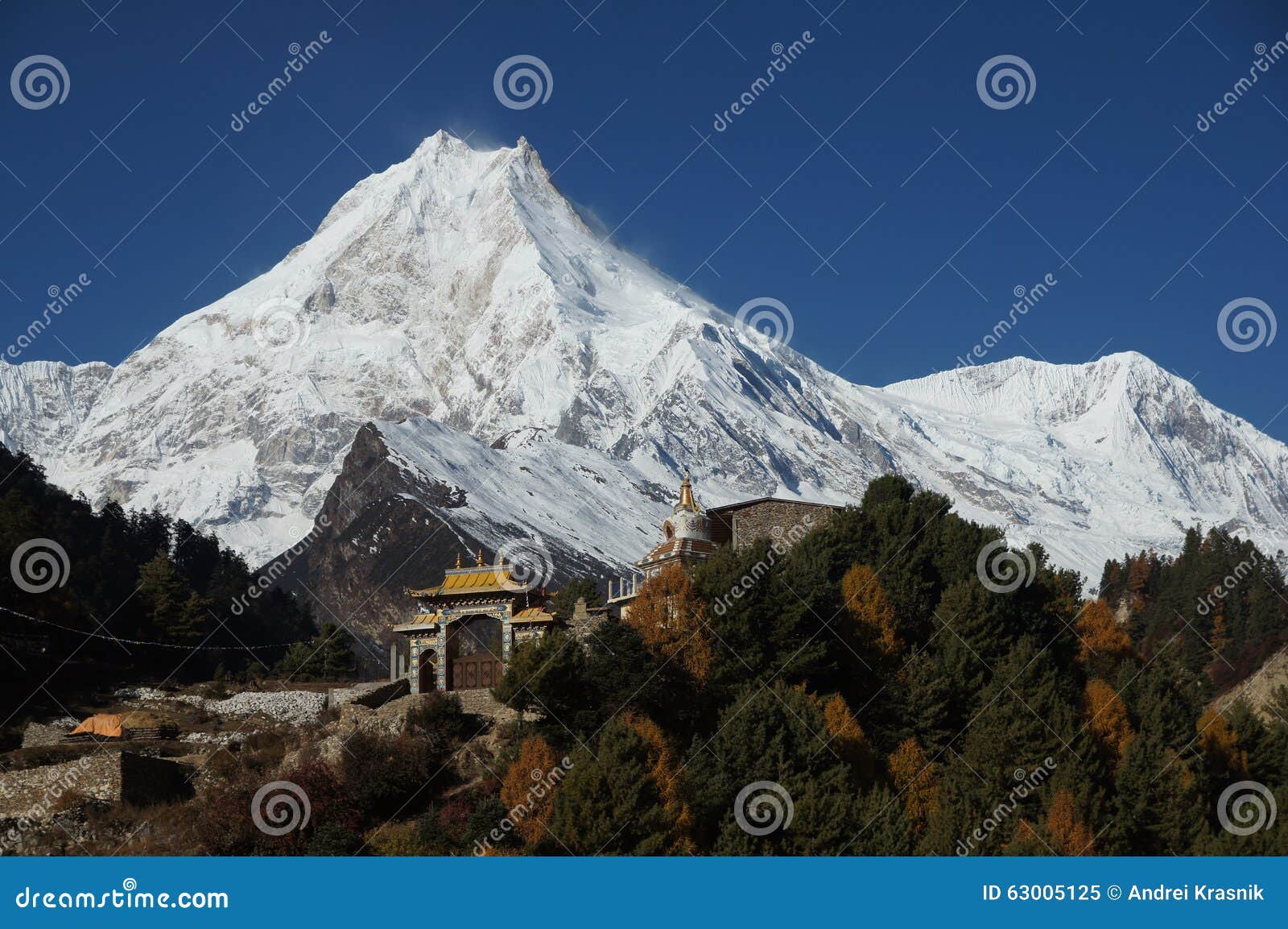 Mount Manaslu in Nepal Himalaya Stock Image - Image of thousanders ...