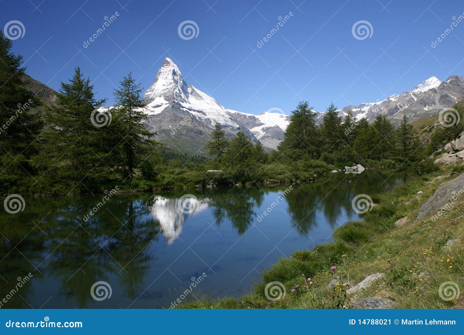 Mount Matterhorn reflects stock image. Image of nature - 14788021