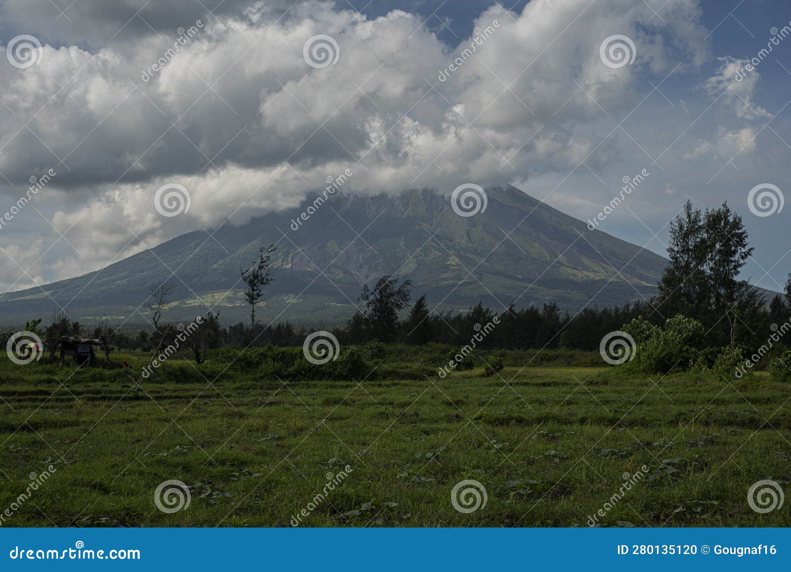 Mount Mayon Volcano in the Philippines Stock Photo - Image of scenic ...