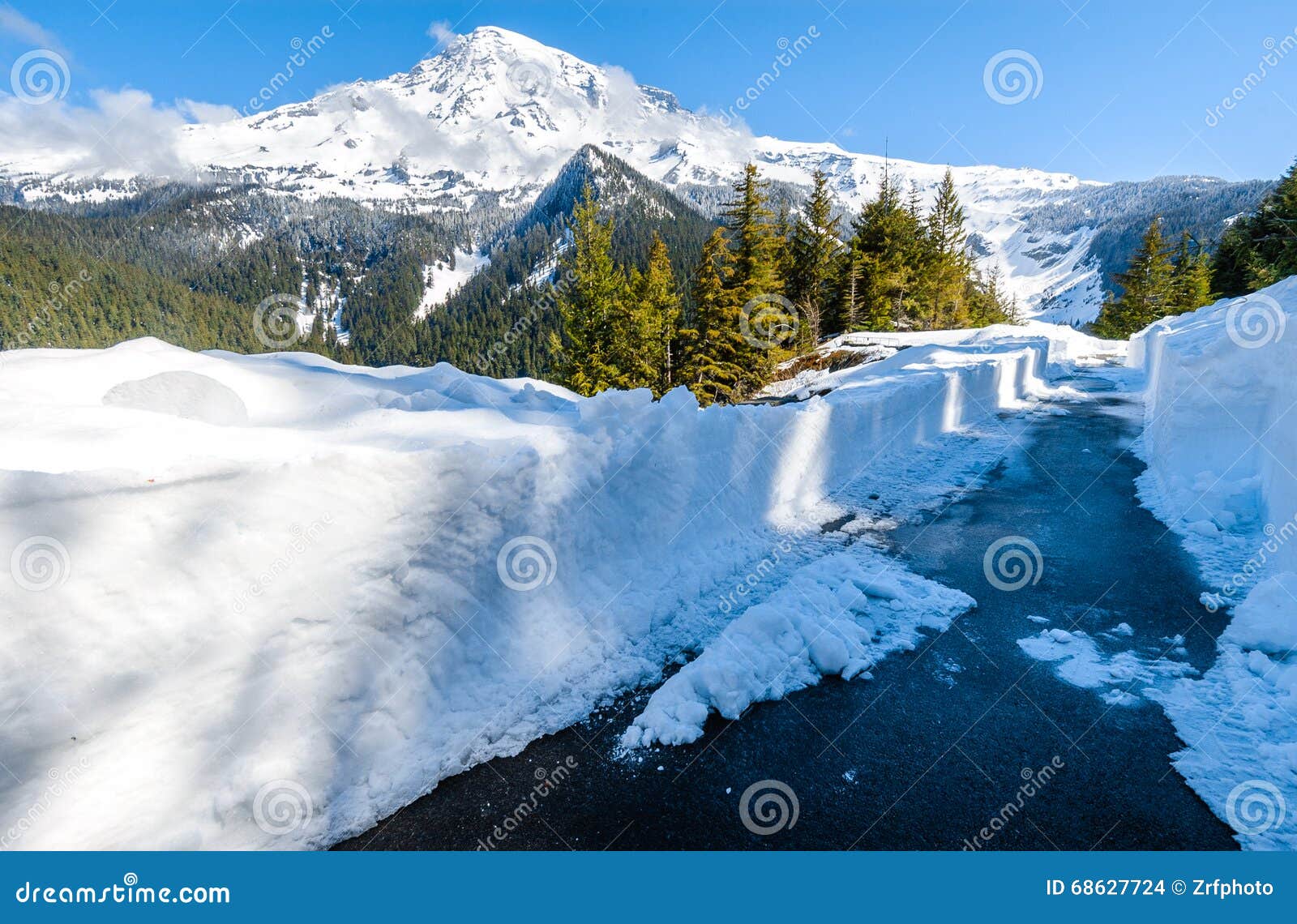 Mount Paradise Rainier Snowy 库存照片 - 图片 包括有 状态, 团结: 68627724