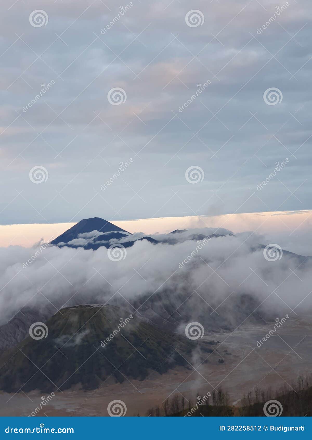 Mount Semeru from Penanjakan Stock Photo - Image of east, penanjakan ...