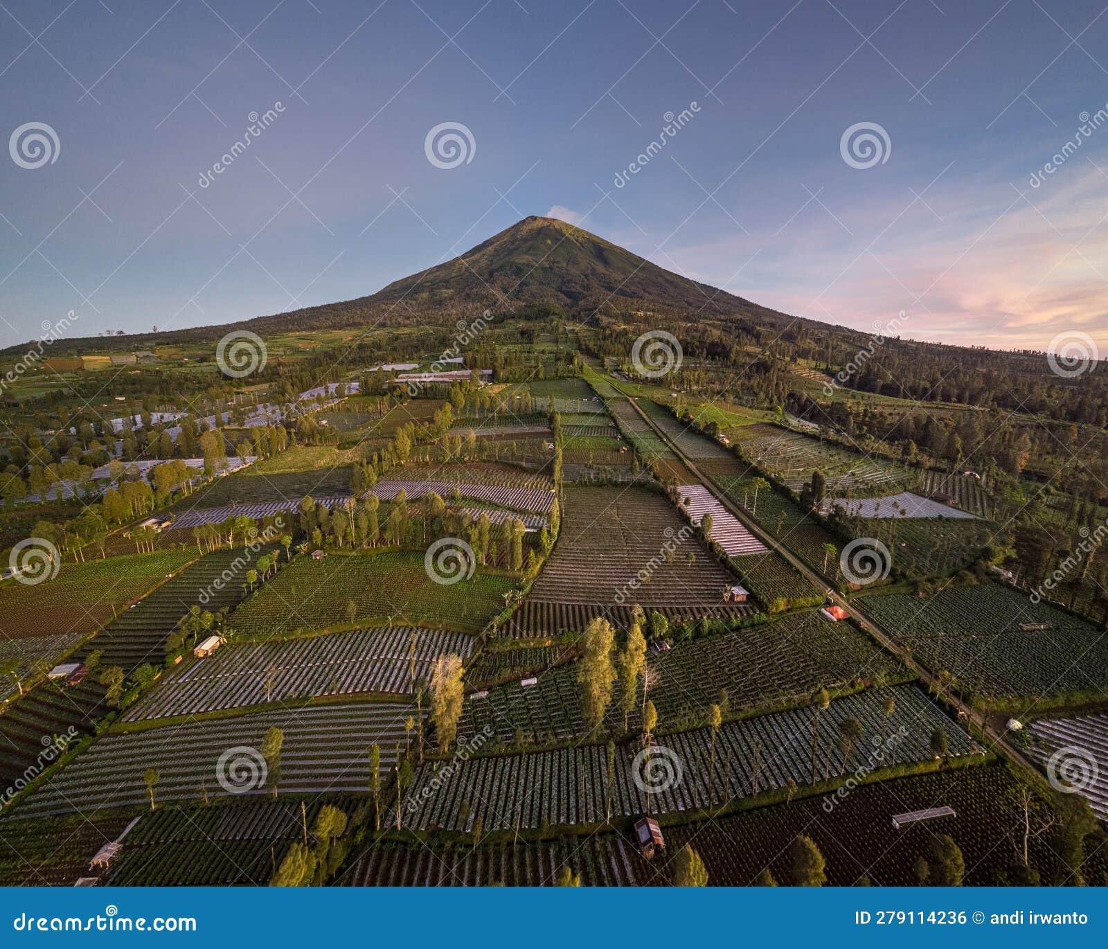 Mount Sindoro, Commonly Called Sindara, Or Also Sundoro Peak Height Of ...
