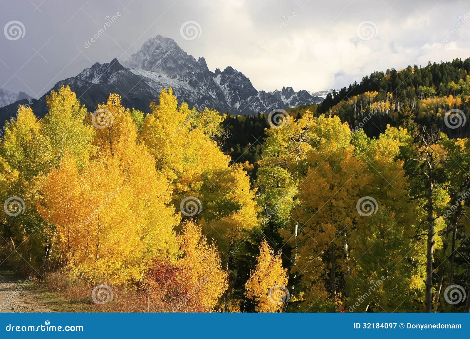 Mount Sneffels Range, Colorado Stock Image - Image of nature, forest ...