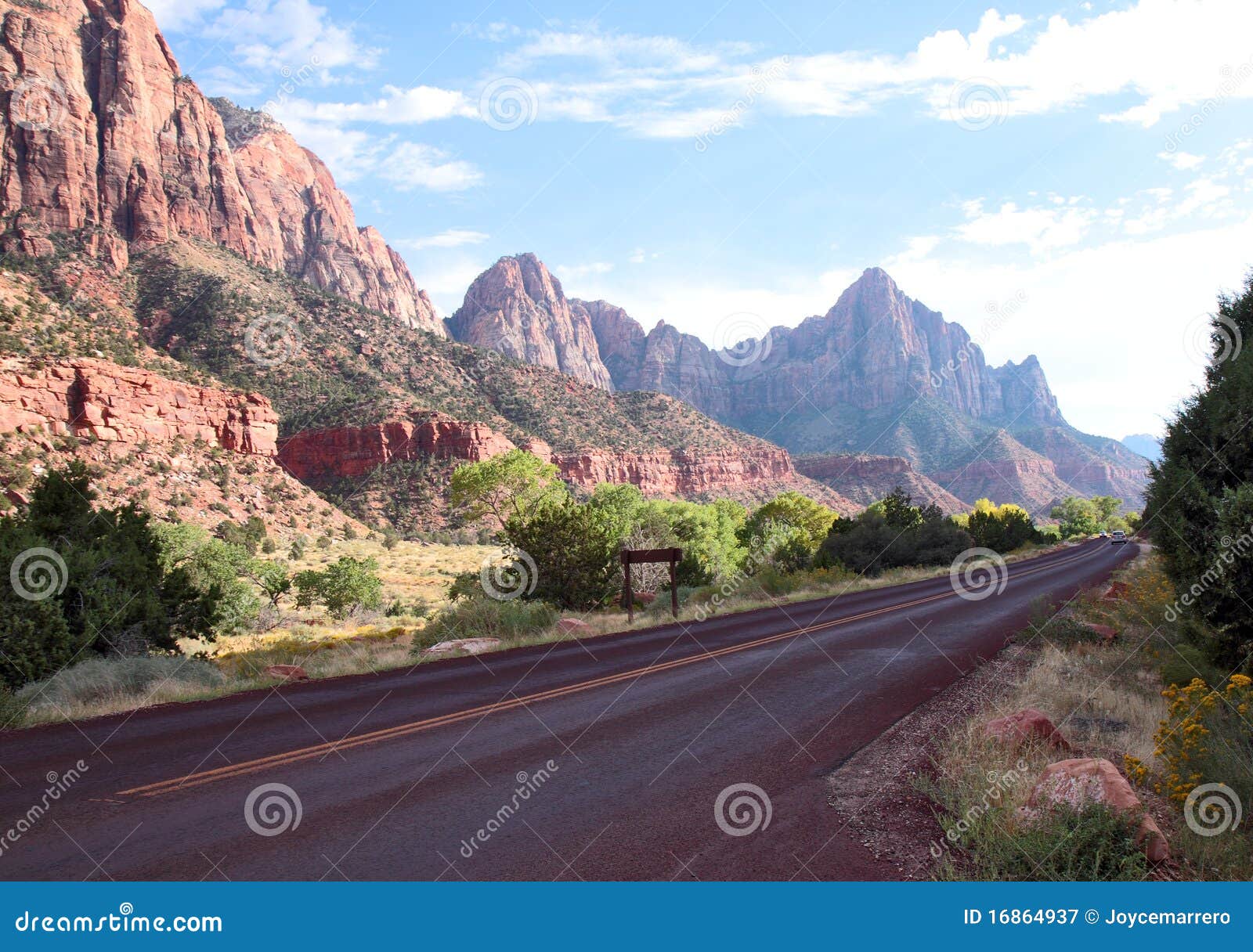 Mount Zion National Park stock image. Image of landscape - 16864937