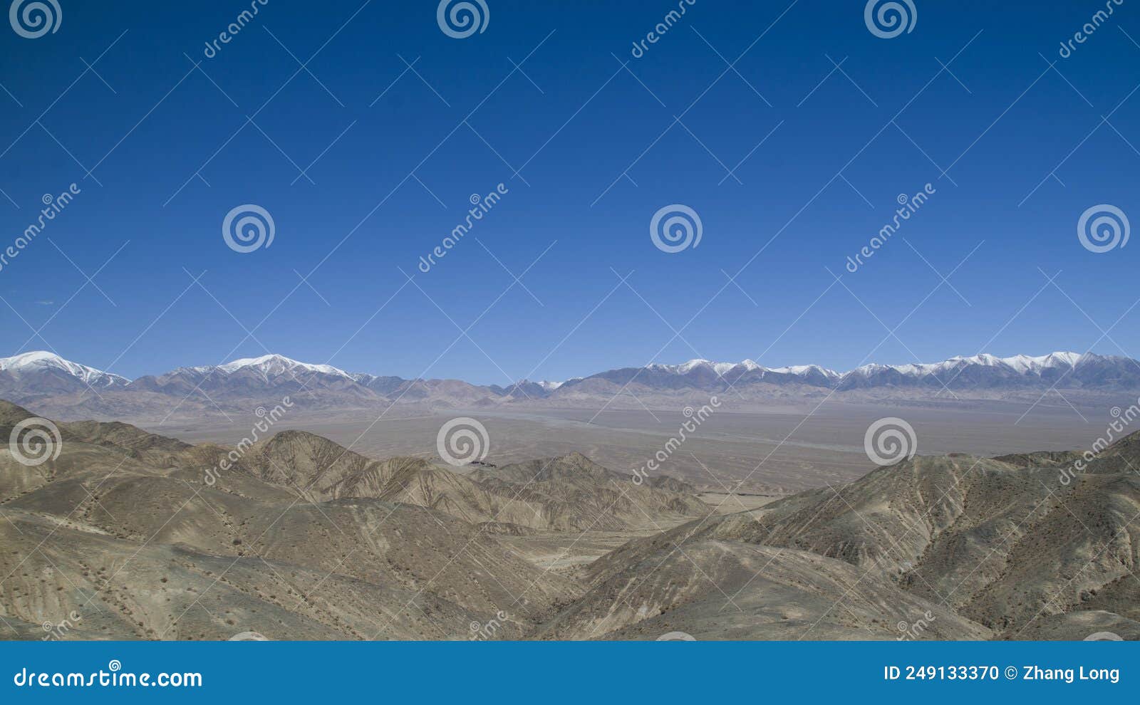 Mountain Altun Tagh Under Blue Sky Stock Photo - Image of palace, lake ...