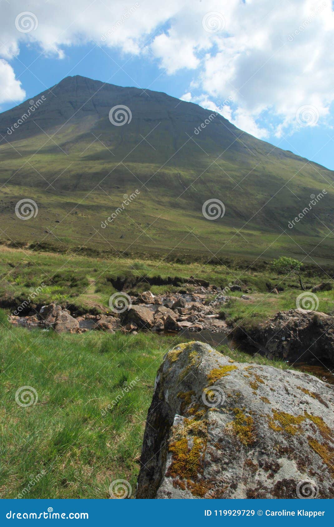 Rocks and Mountain Isle of Skye Landscape Stock Image - Image of aqua ...