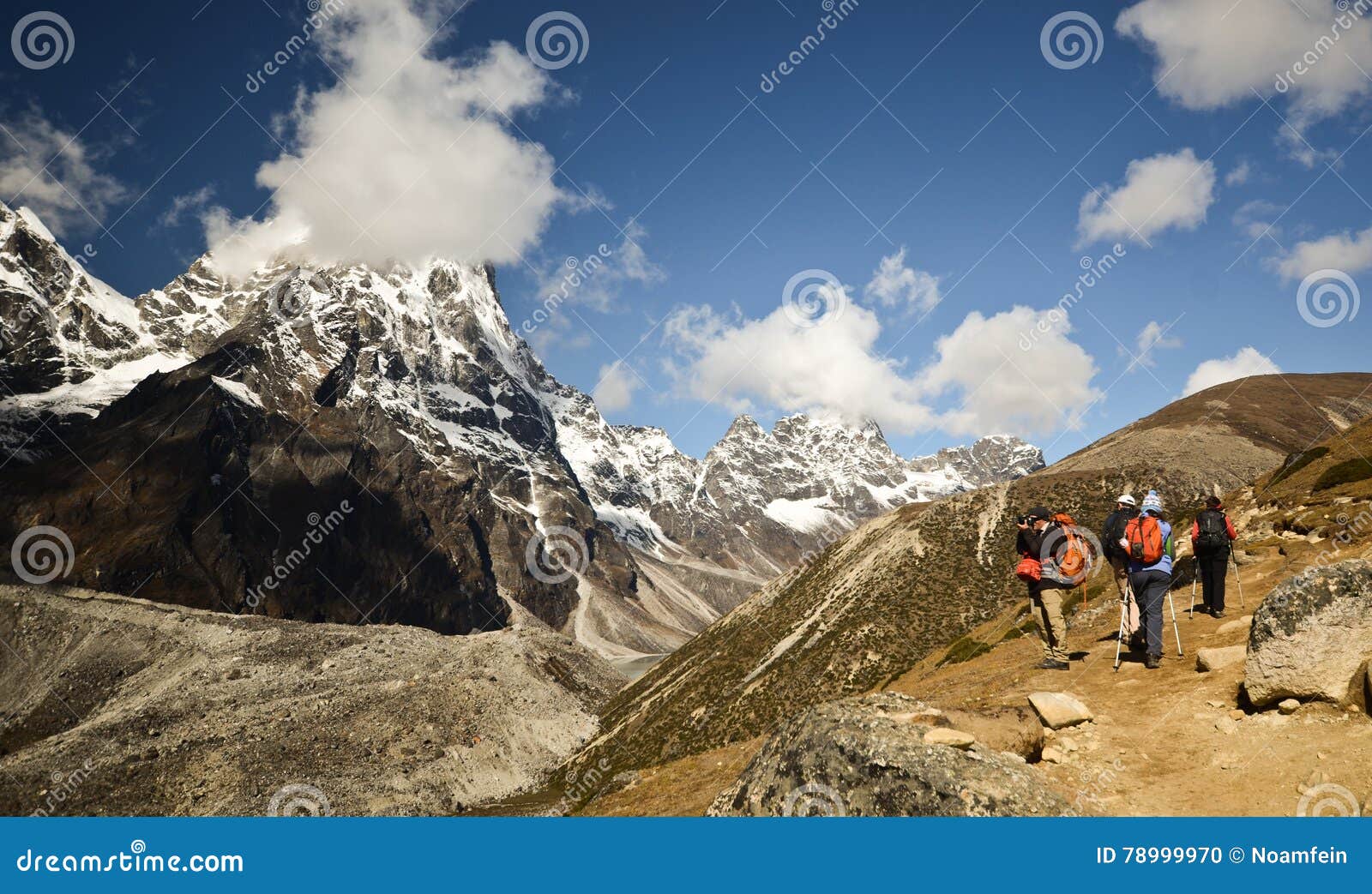 Mountain backpacking editorial image. Image of clouds - 78999970