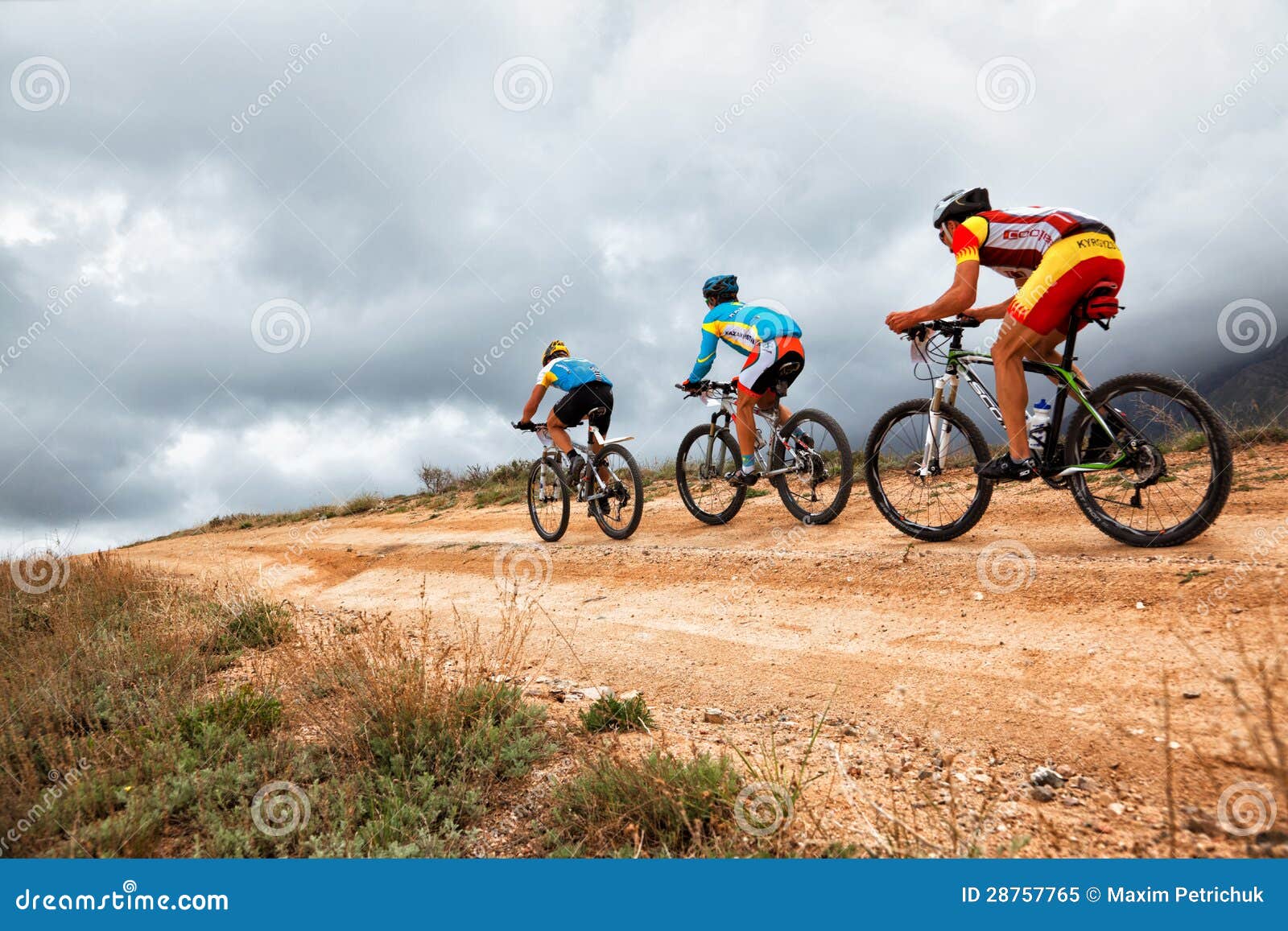 Mountain bike competition editorial image. Image of fast - 28757765