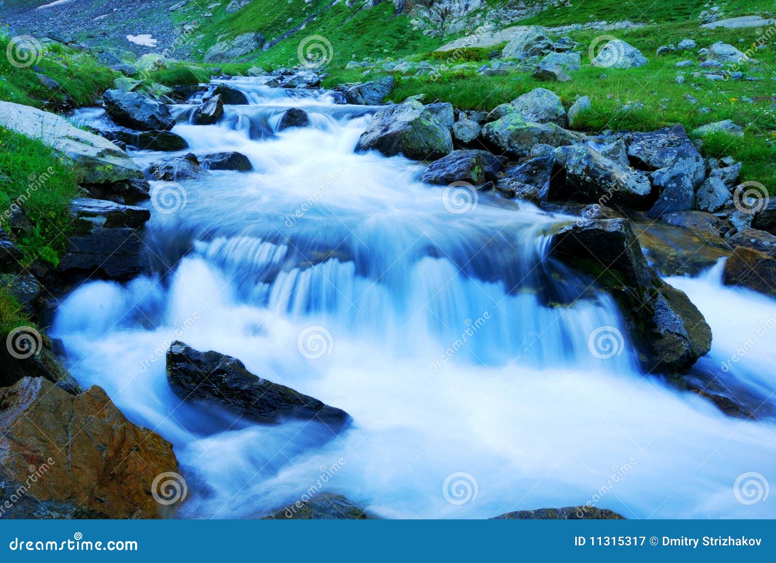 Mountain brook stock image. Image of liquid, falls, running - 11315317