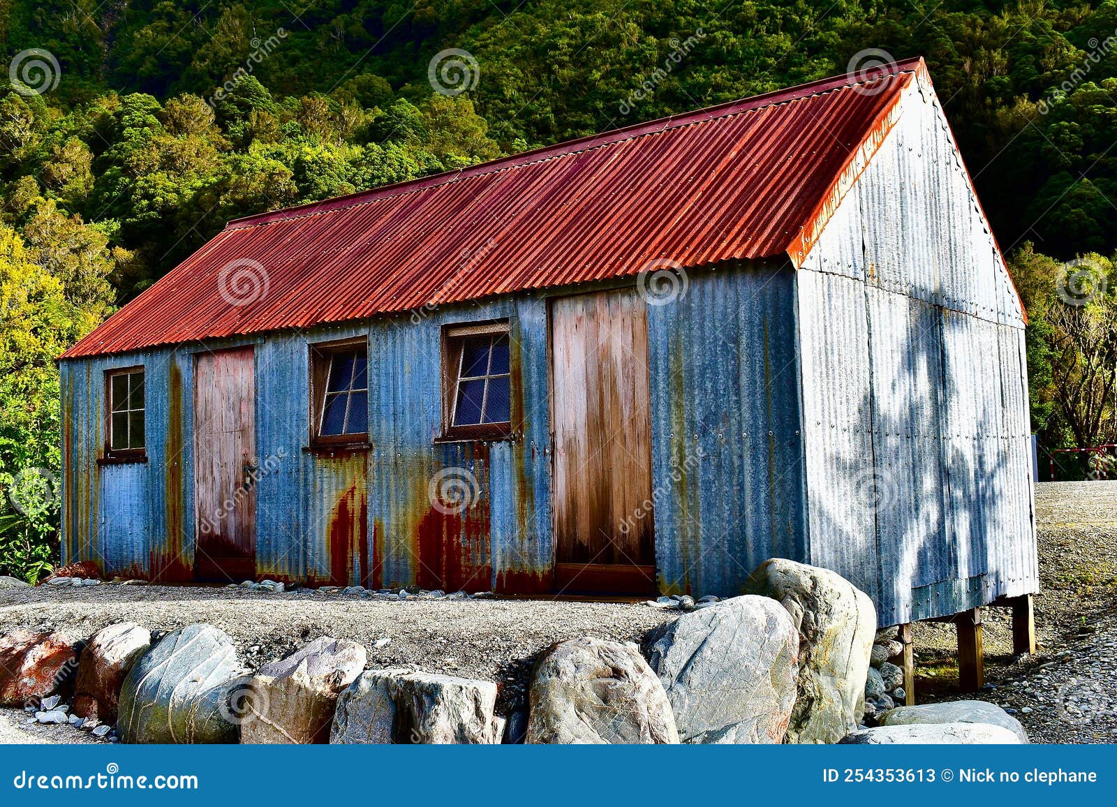 Mountain cabin stock image. Image of rusty, cabin, mountain - 254353613