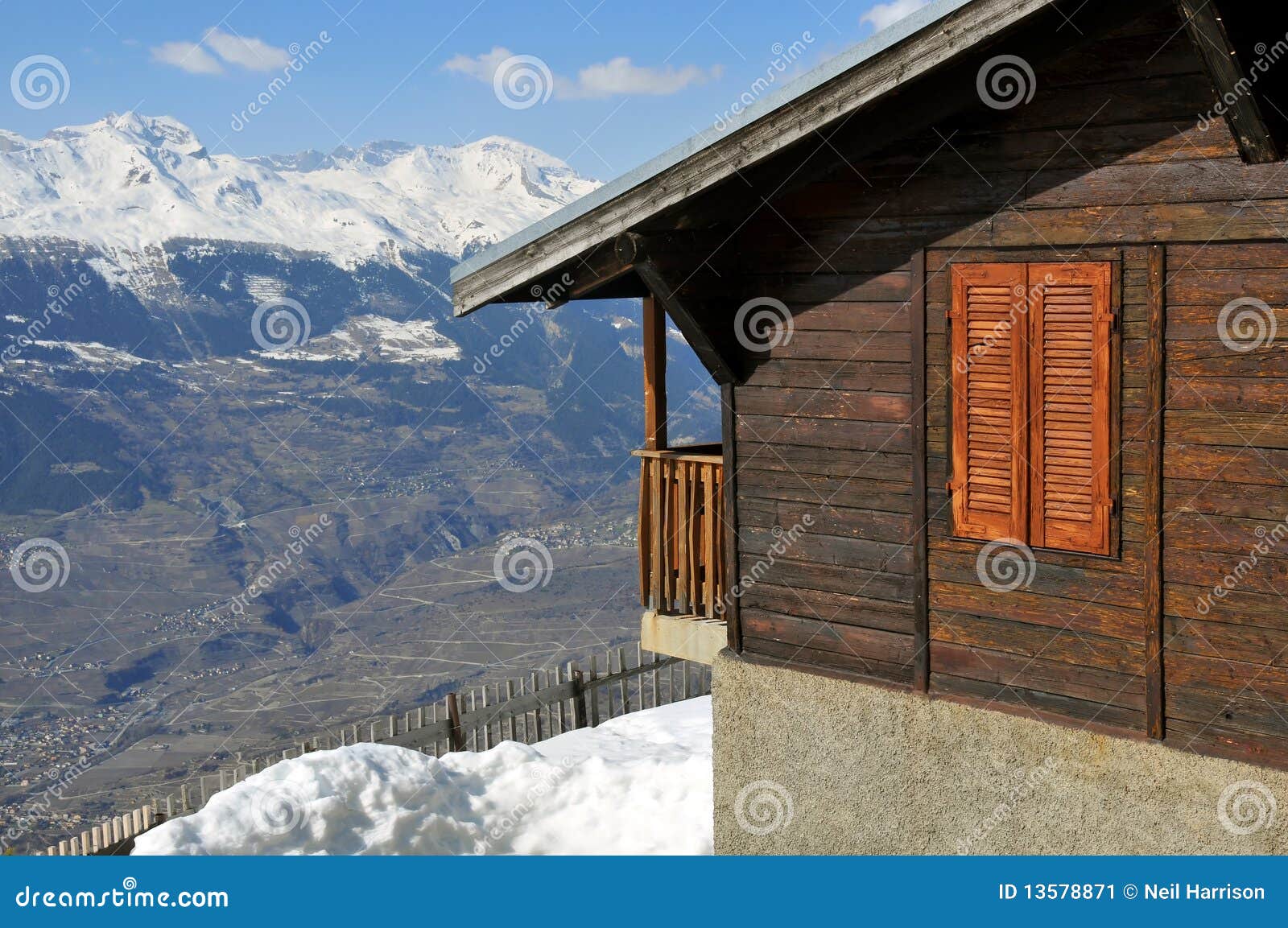 Mountain cabin with a view stock image. Image of pitch - 13578871
