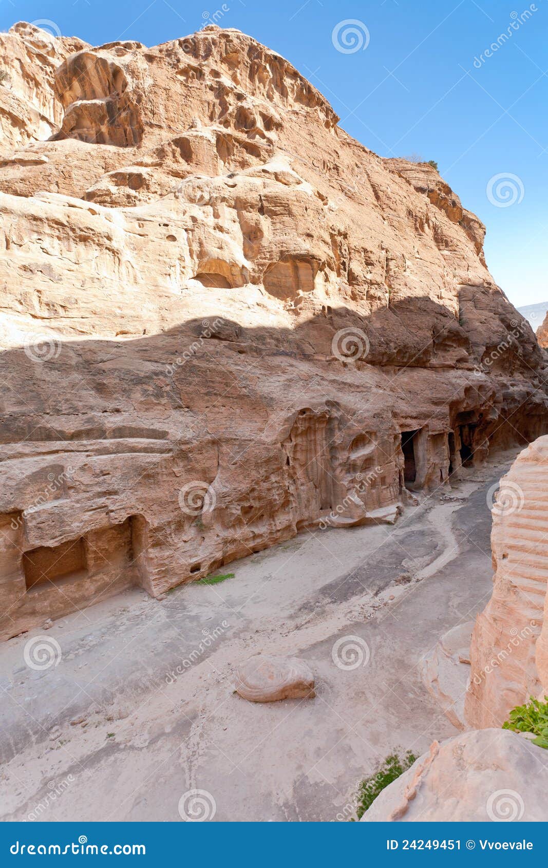 Mountain Caves - Chambers in Little Petra Stock Image - Image of arabic ...
