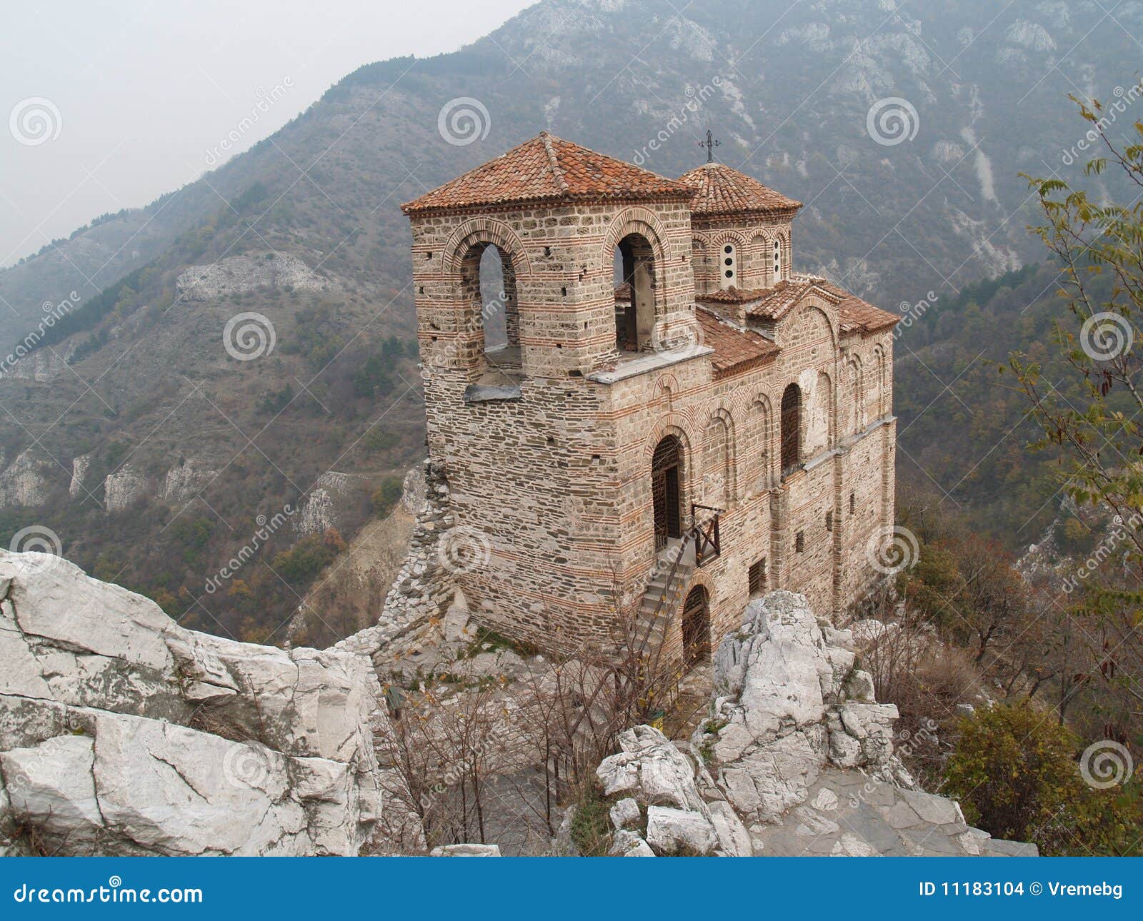 Mountain church stock photo. Image of cliff, peace, church - 11183104