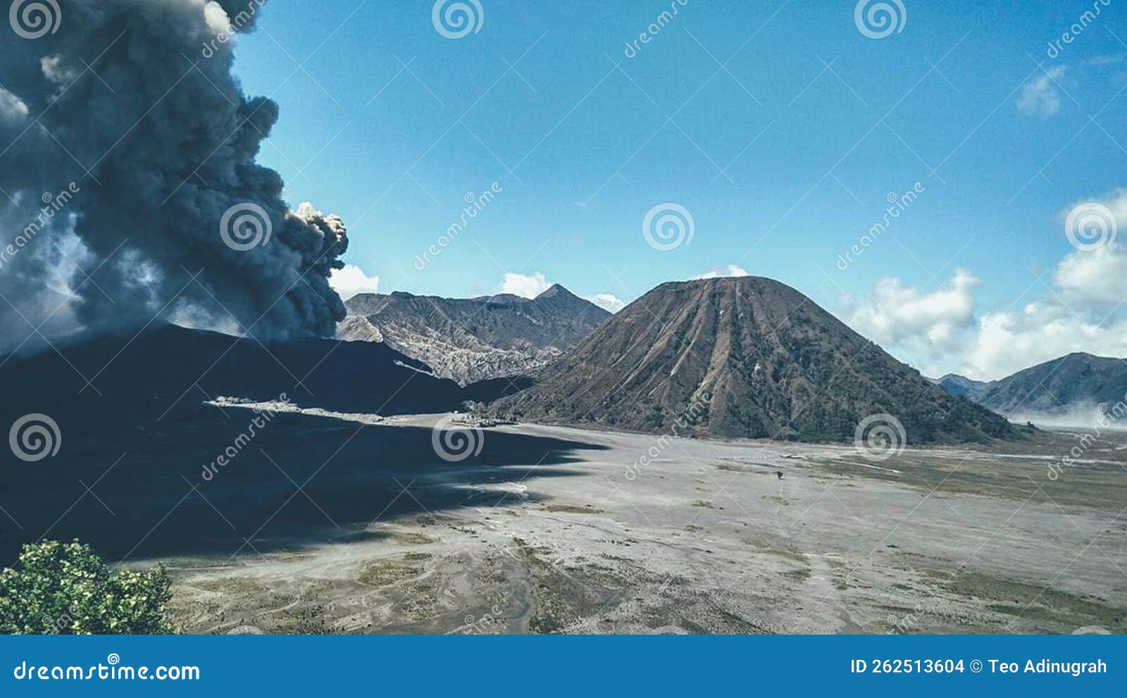 Mountain eruption stock photo. Image of mountains, skyporn - 262513604
