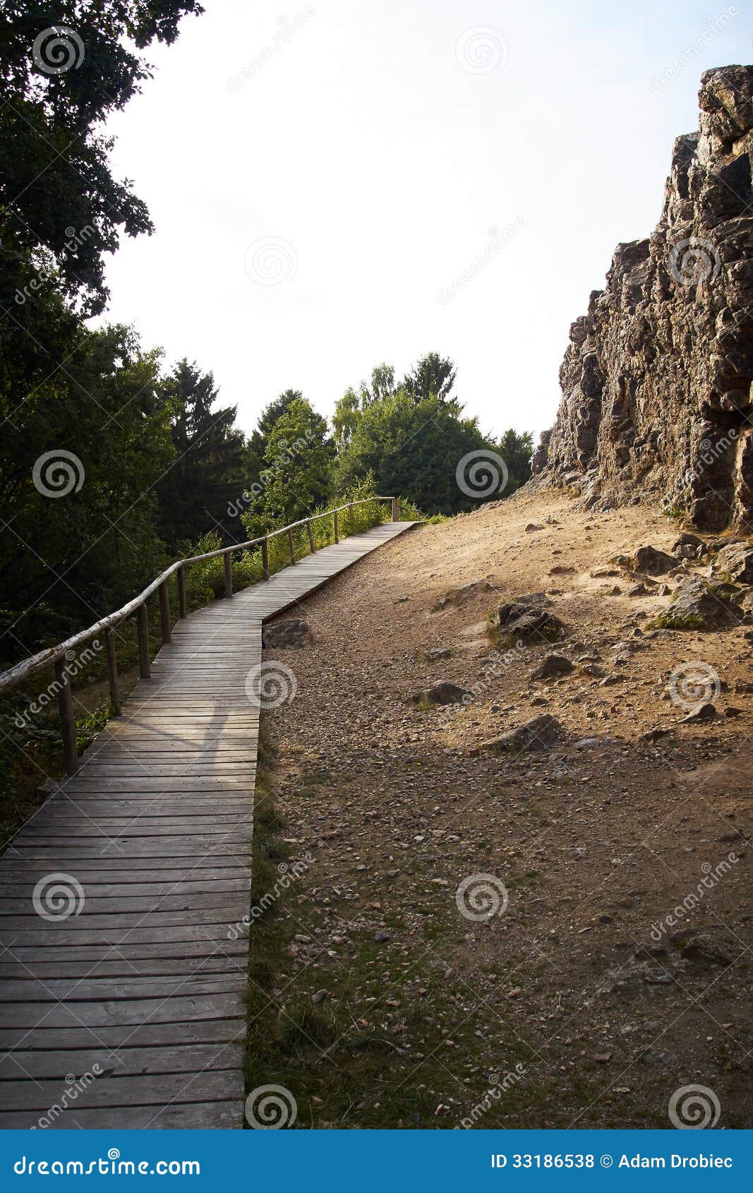 Mountain with foot path stock photo. Image of landscape - 33186538